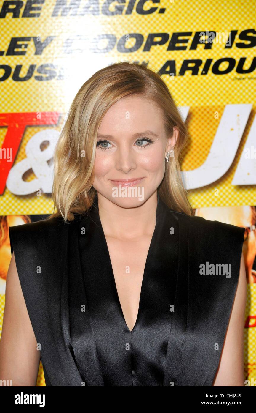 14th Aug 2012. Kristen Bell at arrivals for HIT AND RUN Premiere, Regal ...