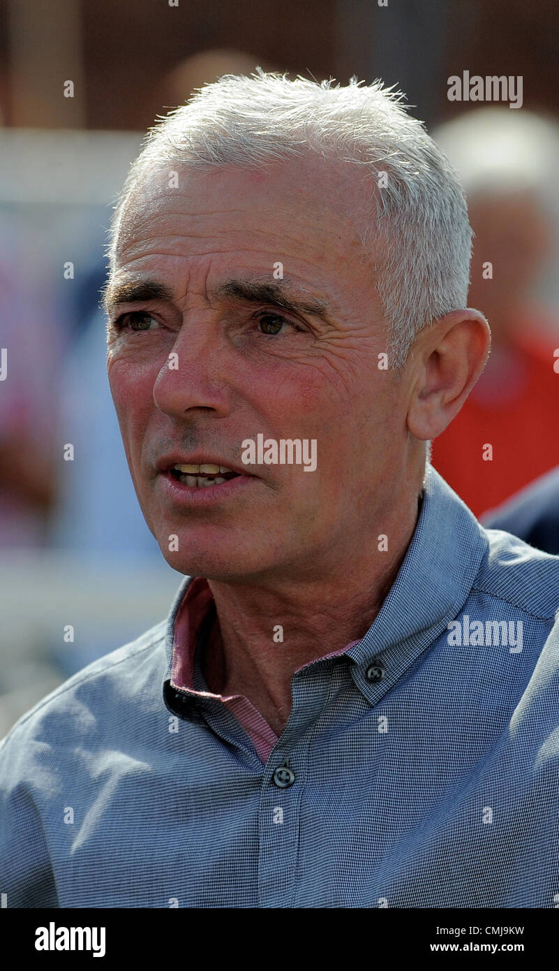 Andy crook hi-res stock photography and images - Alamy