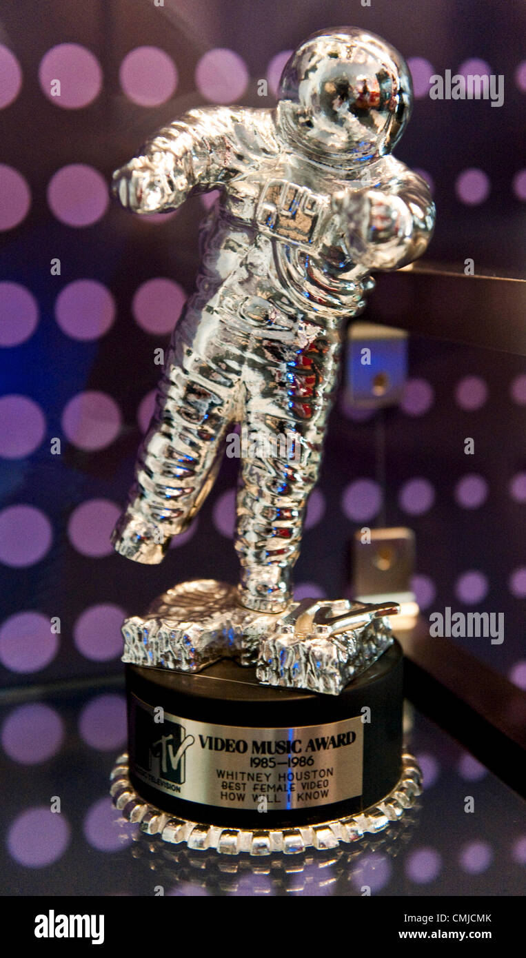 August 15, 2012 - Los Angeles, CA, USA - The MTV Video Music Award, one ...