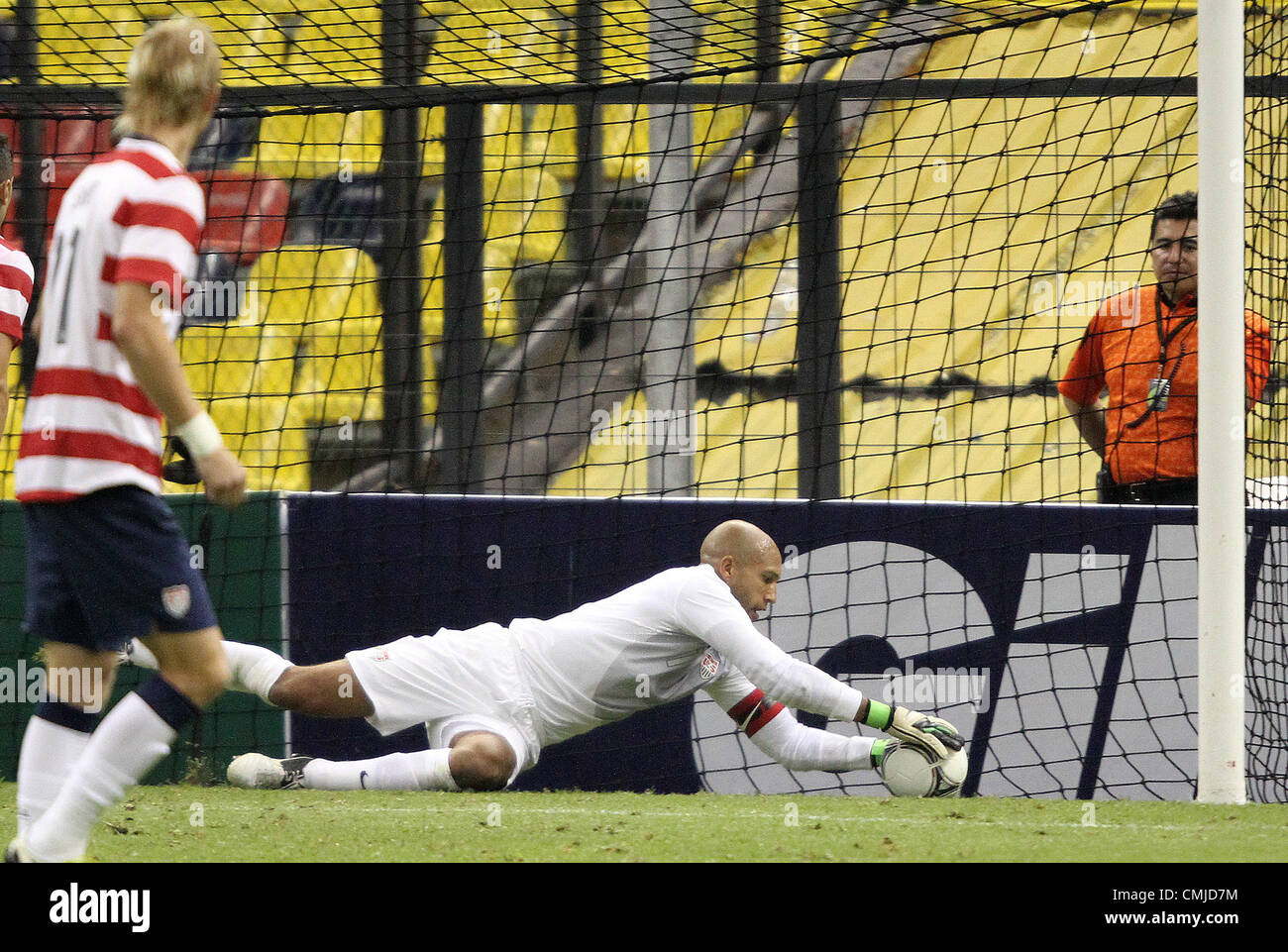 Tim Howard Diving World Cup