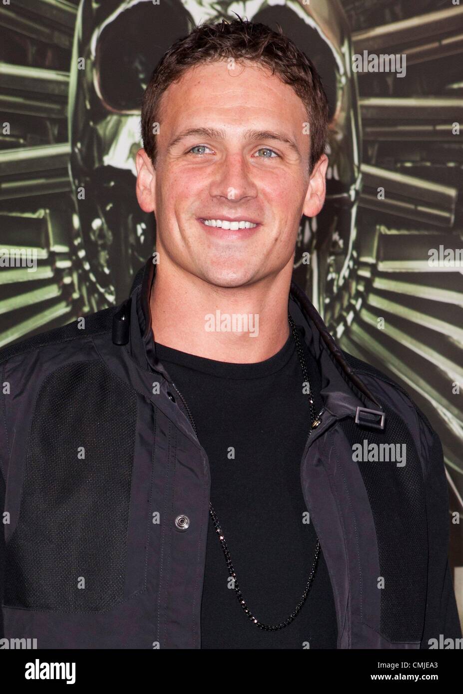 Ryan Lochte at arrivals for THE EXPENDABLES 2 Premiere, Grauman's ...