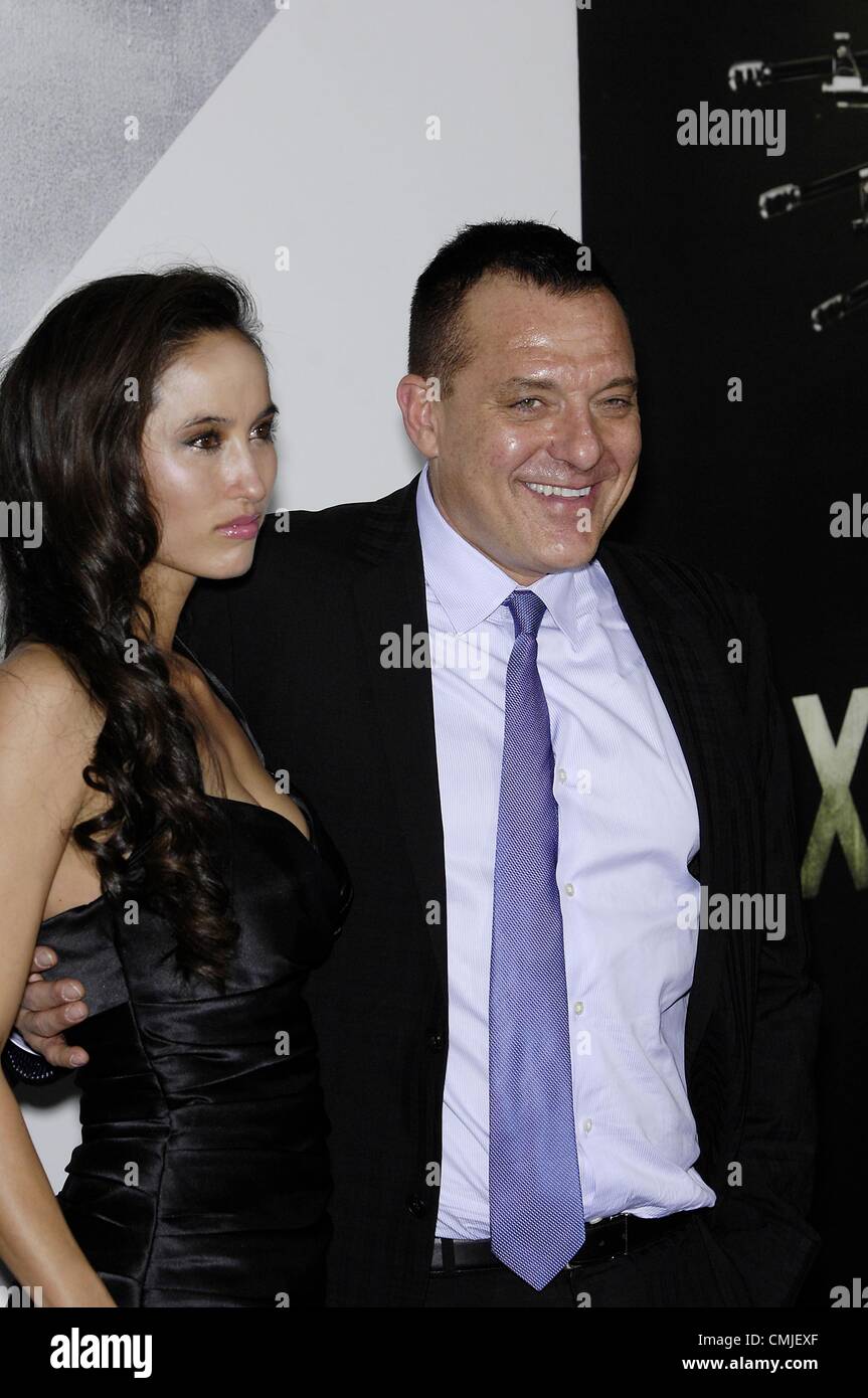 Tom Sizemore at arrivals for THE EXPENDABLES 2 Premiere, Grauman's ...
