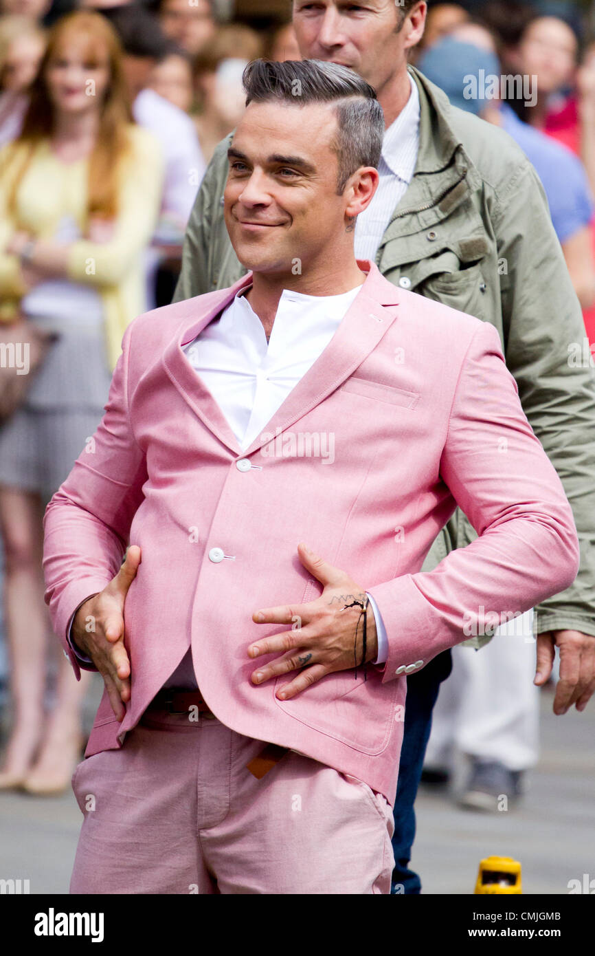 August 16, 2012. London, UK. Robbie Williams records the music video ...