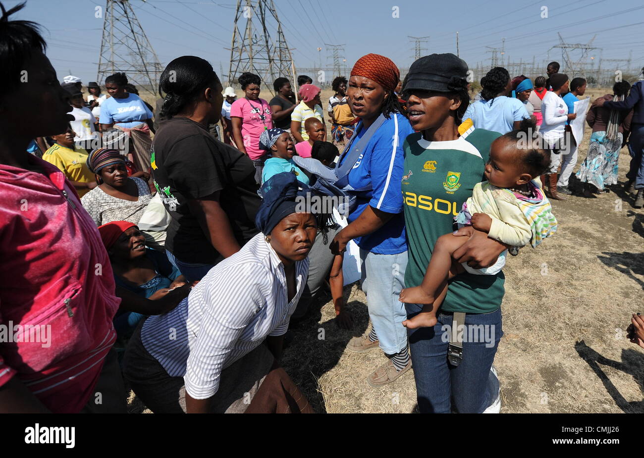 16th Aug 2012. RUSTENBURG, SOUTH AFRICA: Women join the mine workers as ...