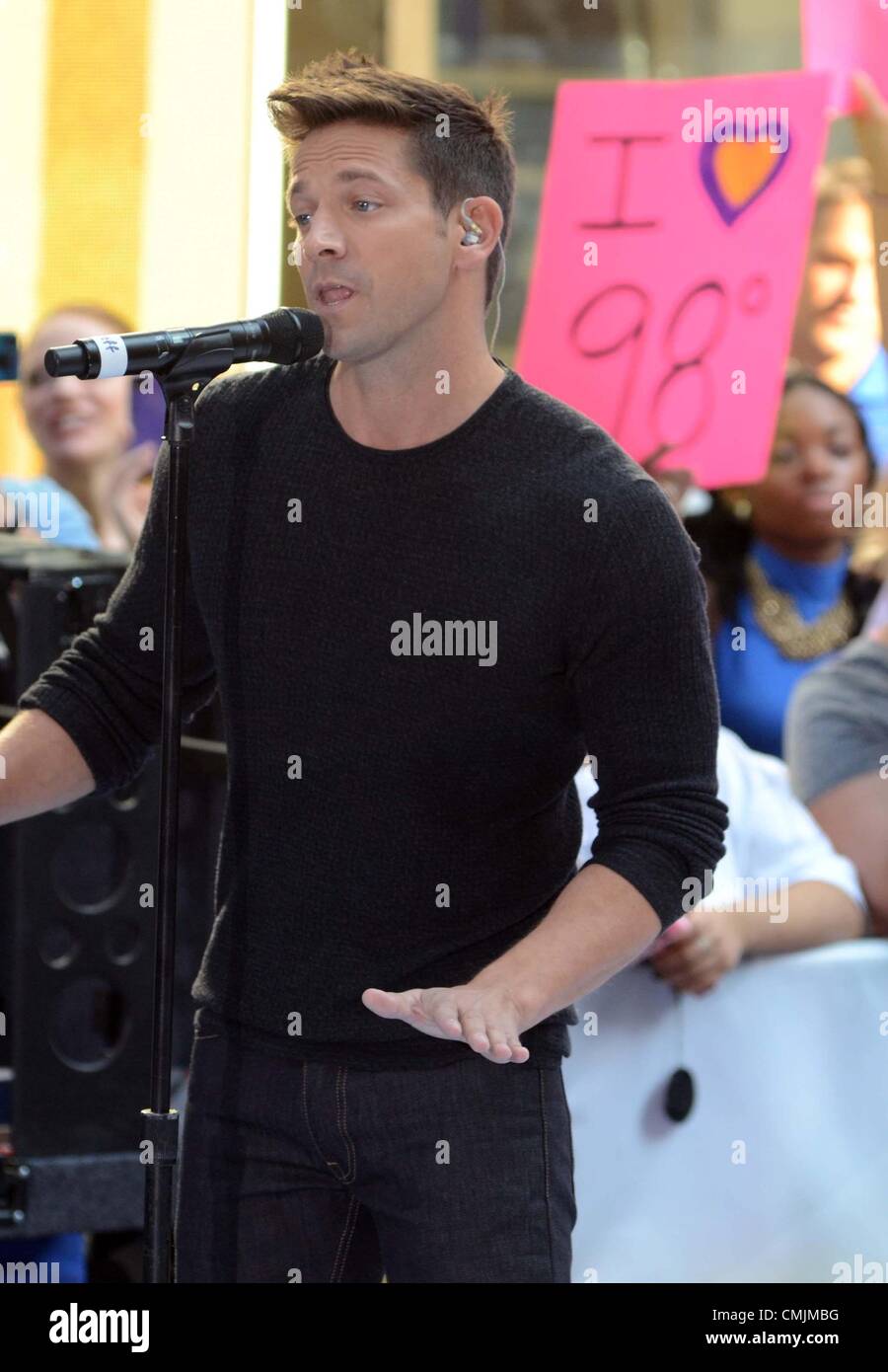 98 degrees jeff timmons hi-res stock photography and images - Alamy