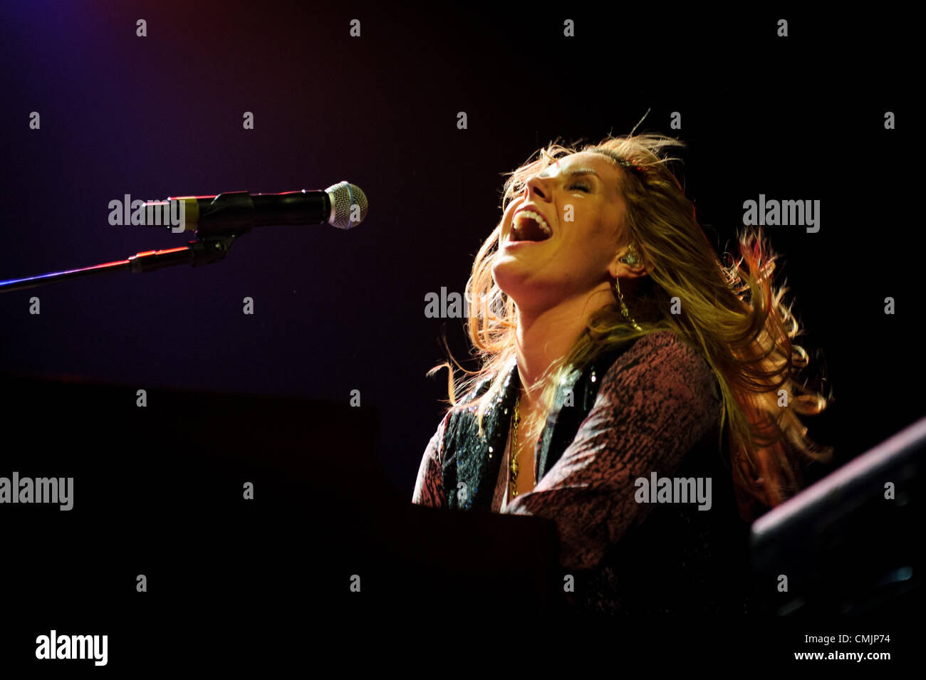 Aug. 17, 2012 - Toronto, Ontario, Canada - GRACE POTTER, lead singer ...