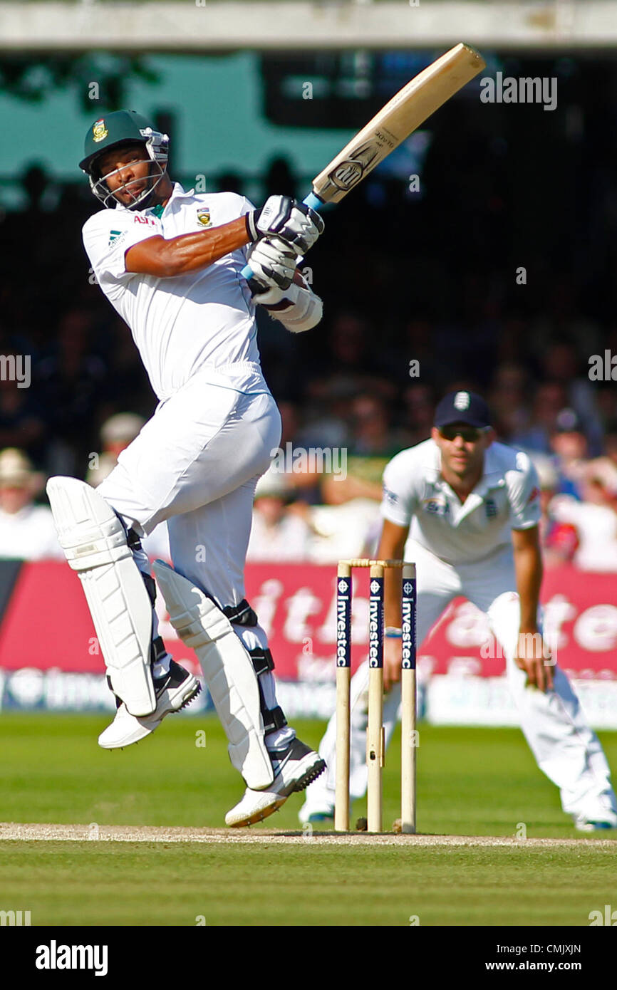 Vernon philander ball hi-res stock photography and images - Alamy