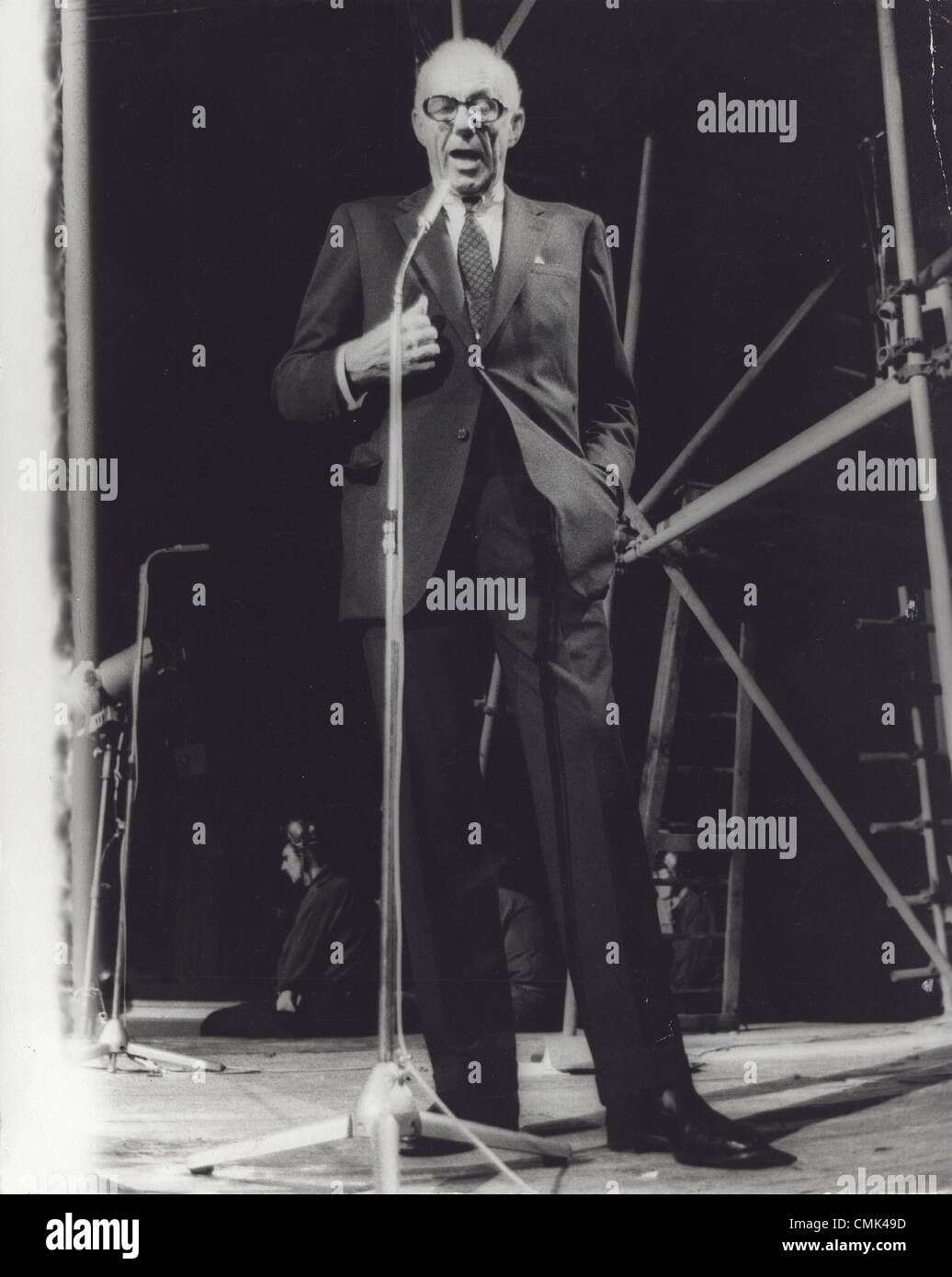 Dr. BENJAMIN SPOCK.Supplied by Photos, inc.(Credit Image: Â© Supplied ...