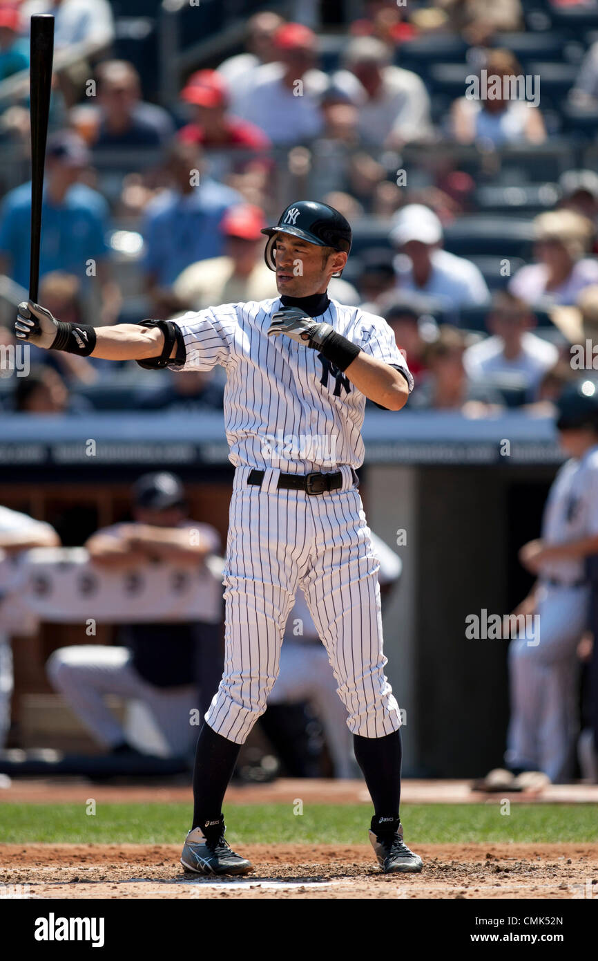 Ichiro Suzuki (Yankees), AUGUST 4, 2012 - MLB : Ichiro Suzuki of the ...