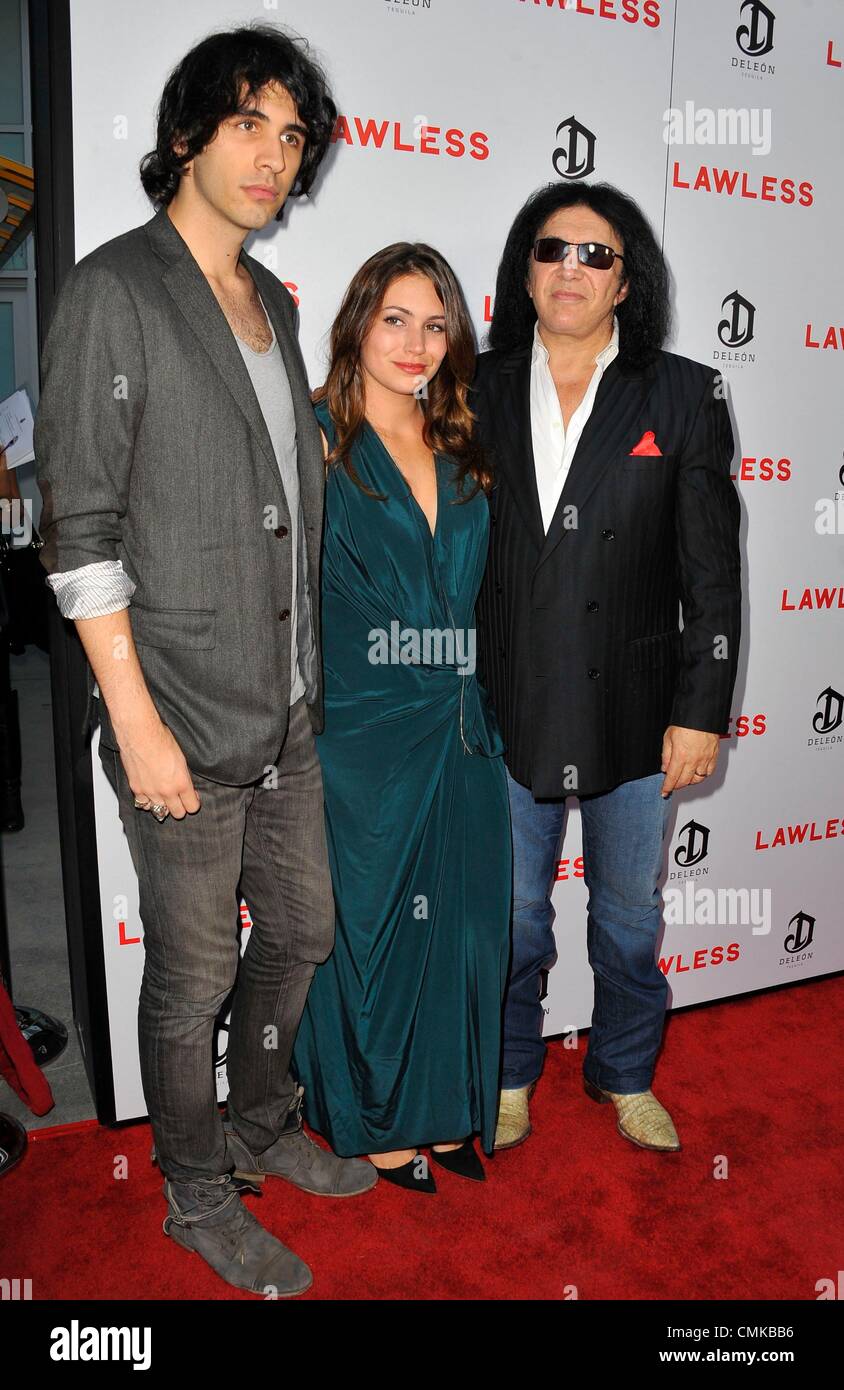 Gene simmons nick premiere hi-res stock photography and images - Alamy