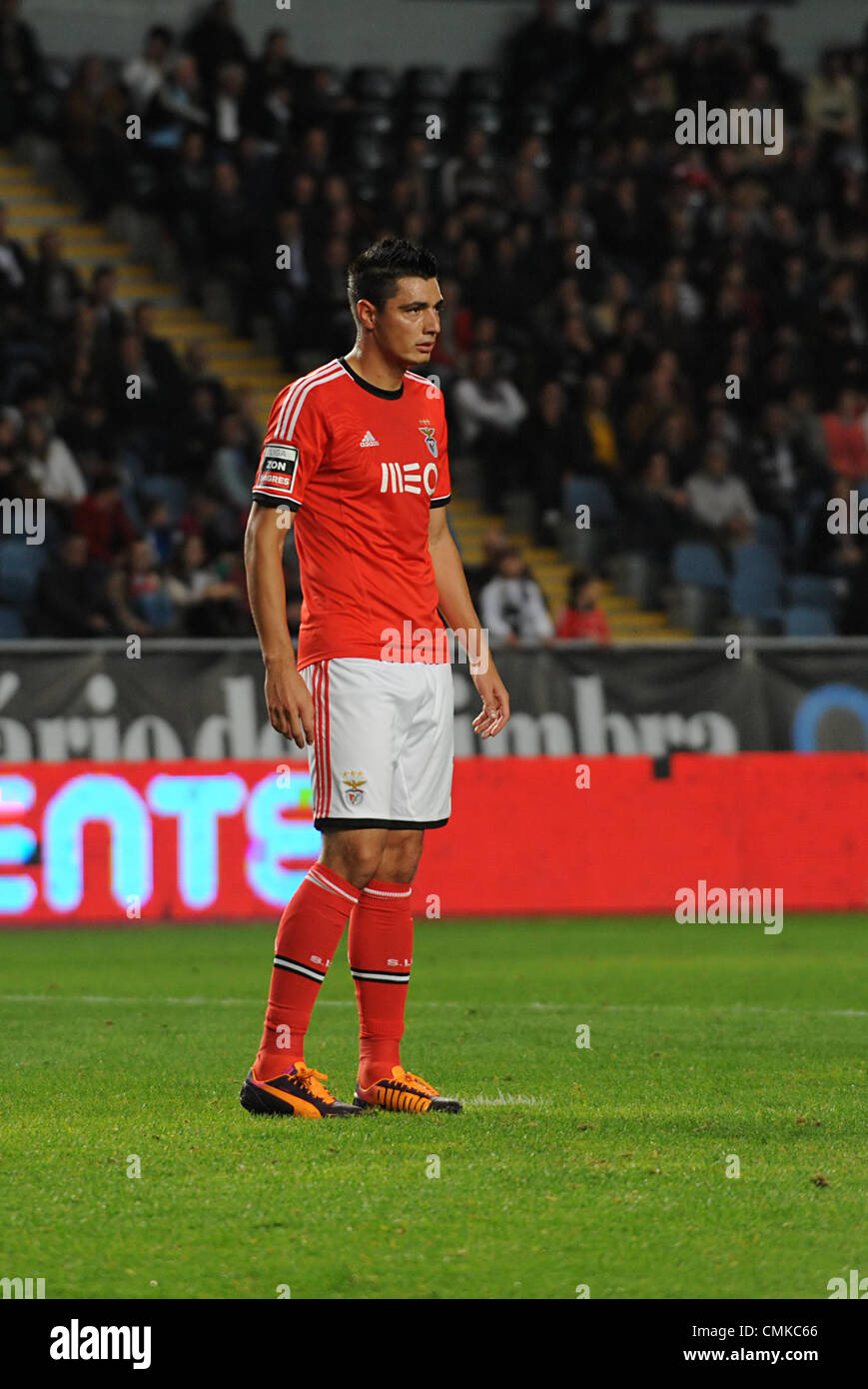 Sport Lisboa e Benfica Paraguayan striker Oscar Cardozo during a ...