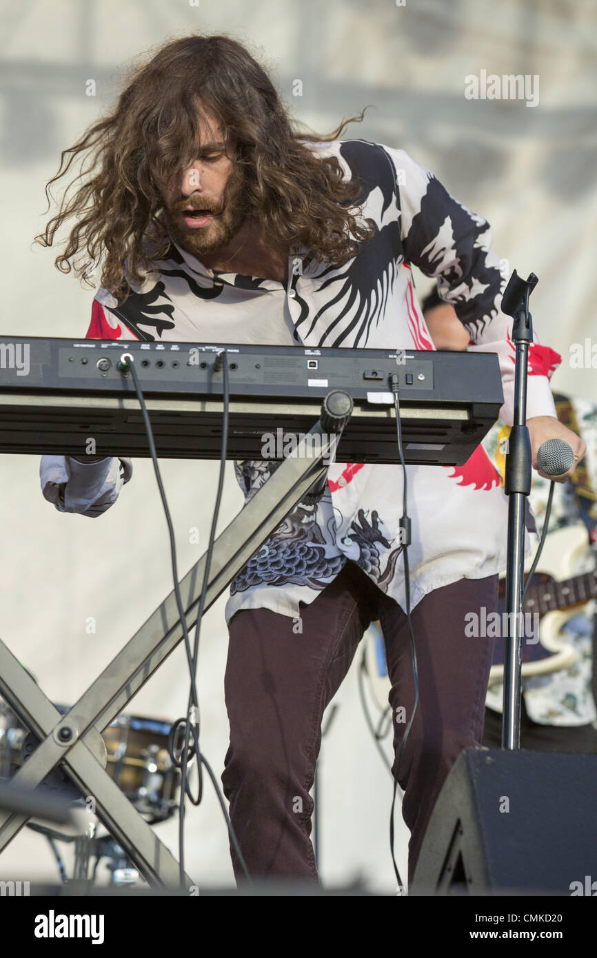 New Orleans, Louisiana, USA. 1st Nov, 2013. Vocalist SAM MARTIN of ...