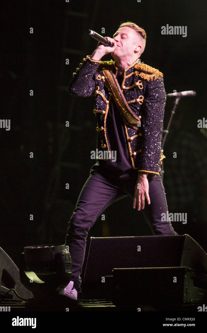 New Orleans, Louisiana, USA. 1st Nov, 2013. Rapper MACKLEMORE of ...