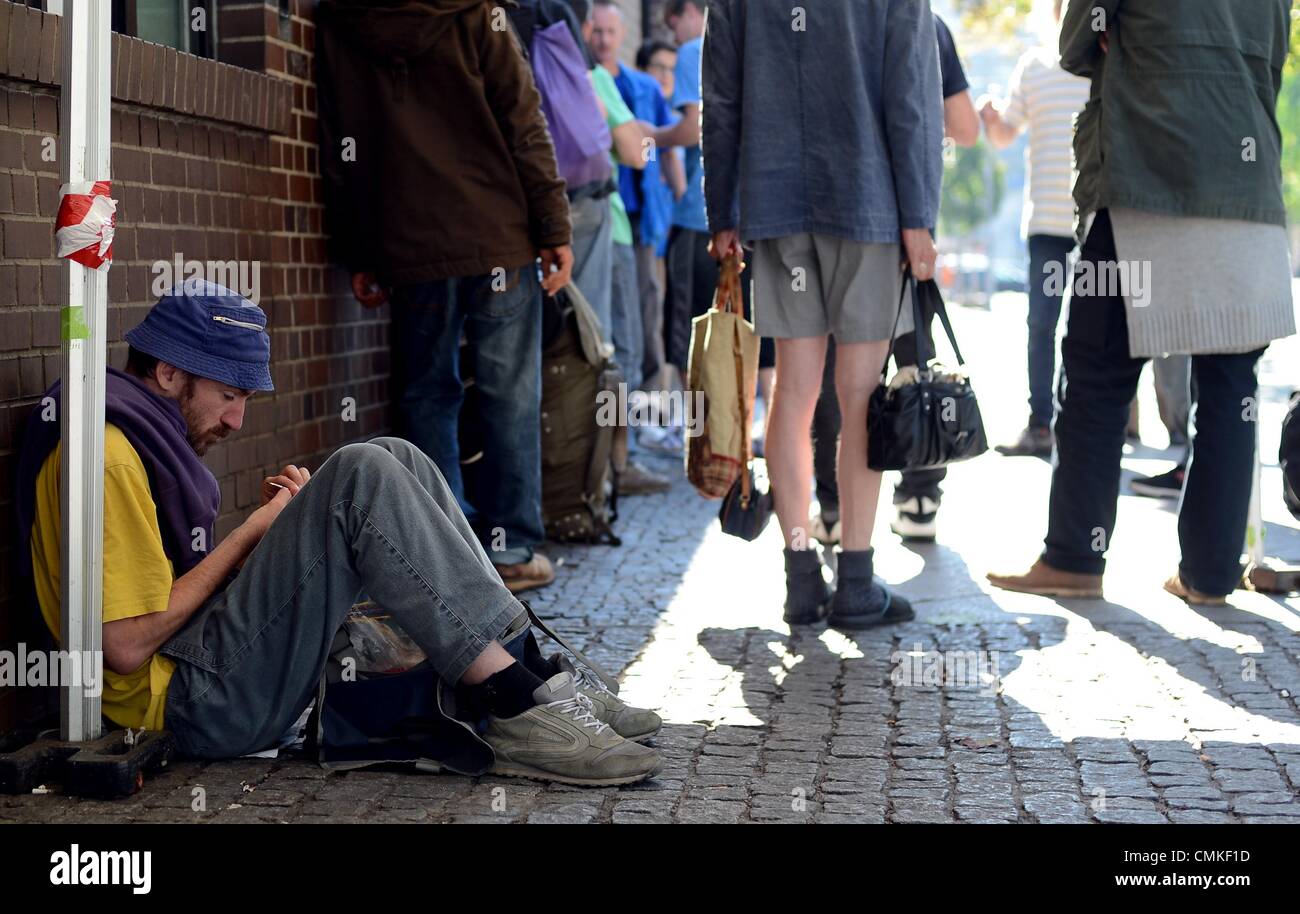 Berlin, Germany. 06th Sep, 2013. Homeless and the needy wait outside of ...