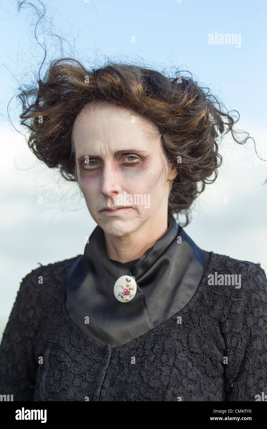 Southend on sea, UK. 2nd November 2013. Zombie. Southend-on-Sea ...