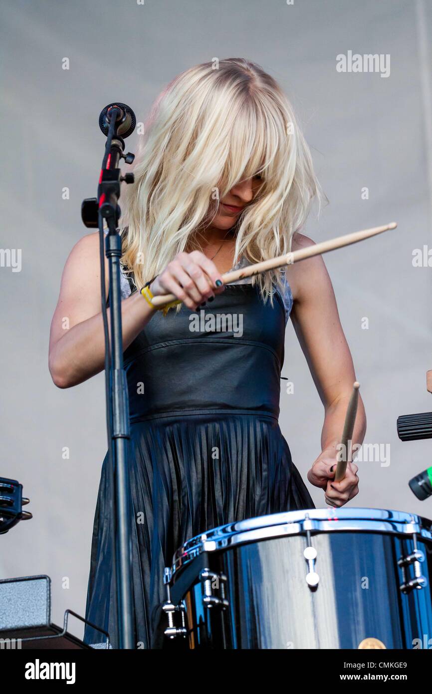 New Orleans, Louisiana, USA. 1st Nov, 2013. ALICE KATZ of 'Youngblood ...