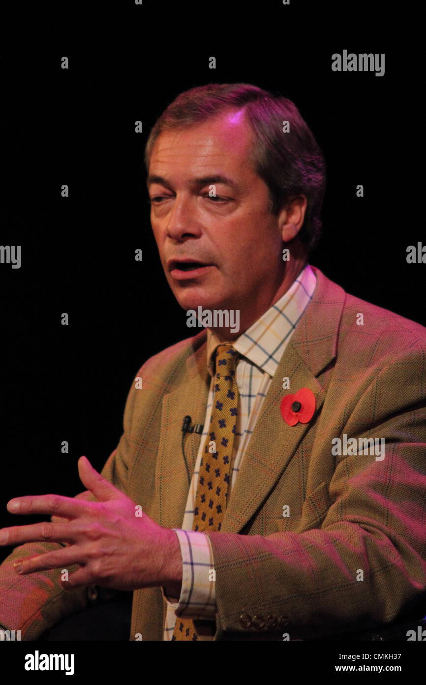Nigel farage theatre tour hi-res stock photography and images - Alamy