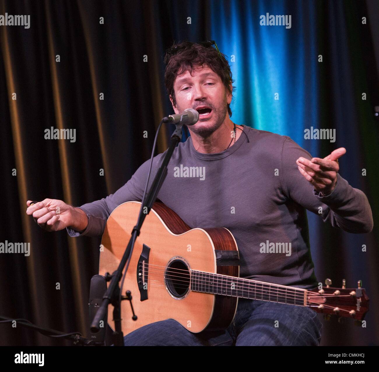Bala Cynwyd, Pennsylvania, USA. 2nd Nov, 2013. STEPHAN JENKINS of the ...