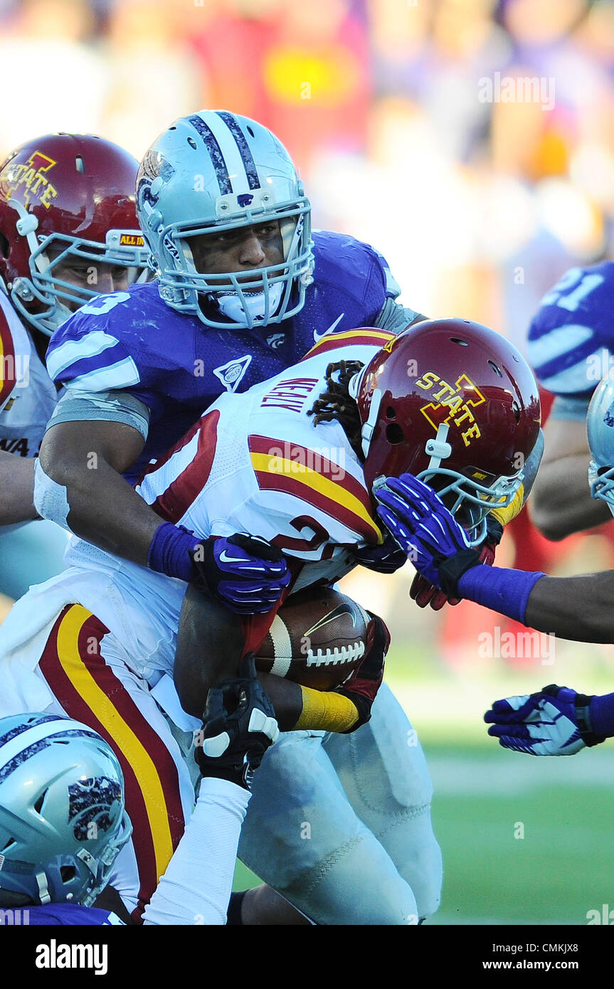 Bill snyder family stadium manhattan hi-res stock photography and ...