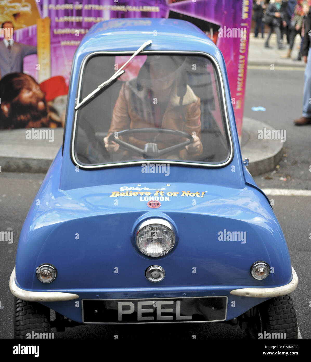 London, UK. 2nd Nov, 2013. A 1962 Peel P50 three wheel micro car at the ...