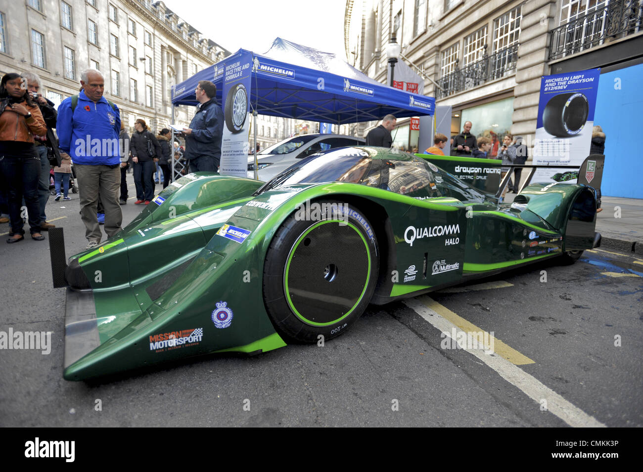 London, UK. 2nd Nov, 2013. A Drayson Racing Technologies Lola B12 69/EV ...