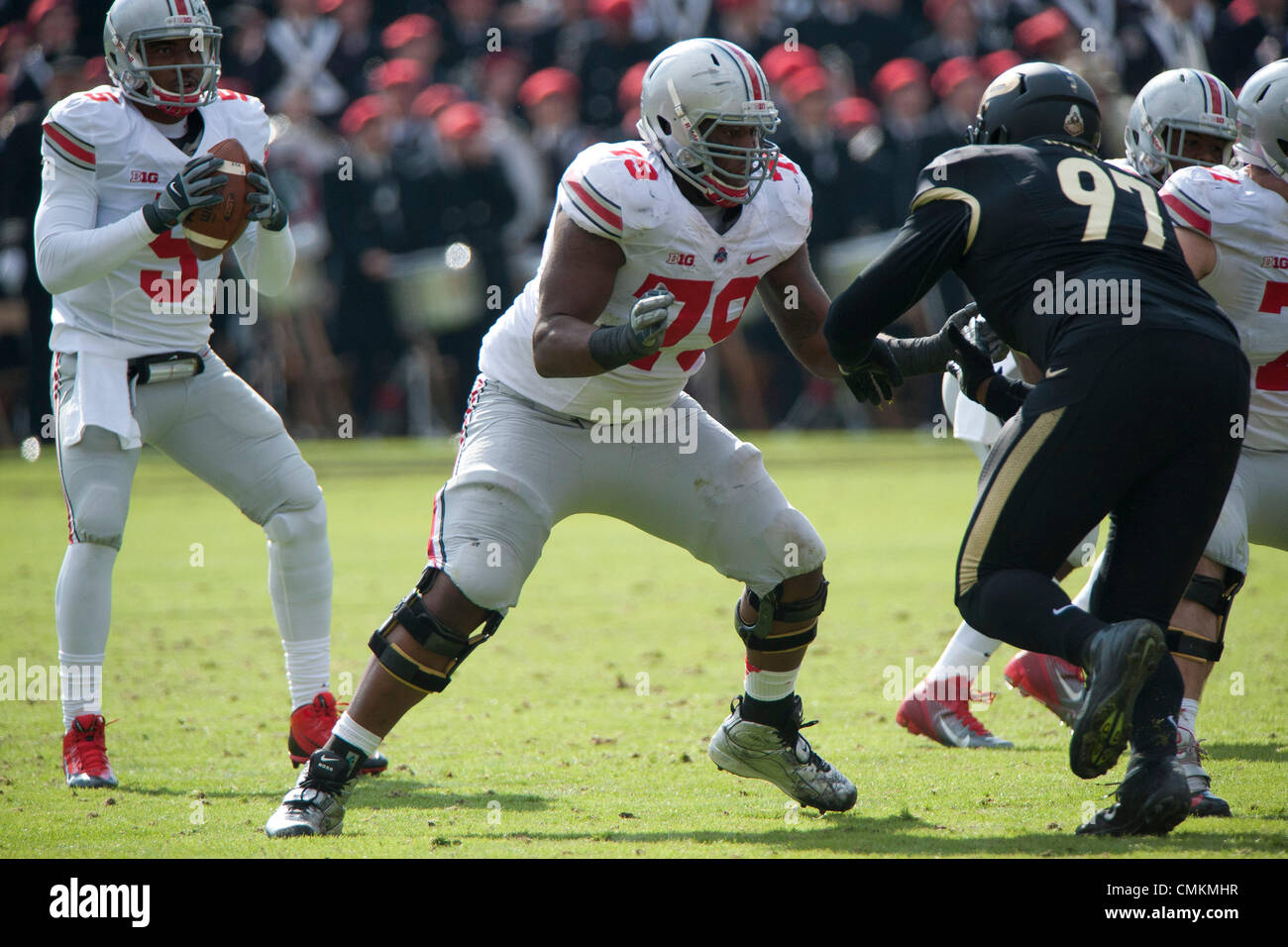 West Lafayette, Indiana, USA. 2nd Nov, 2013. Marcus Hall #79 drops back ...