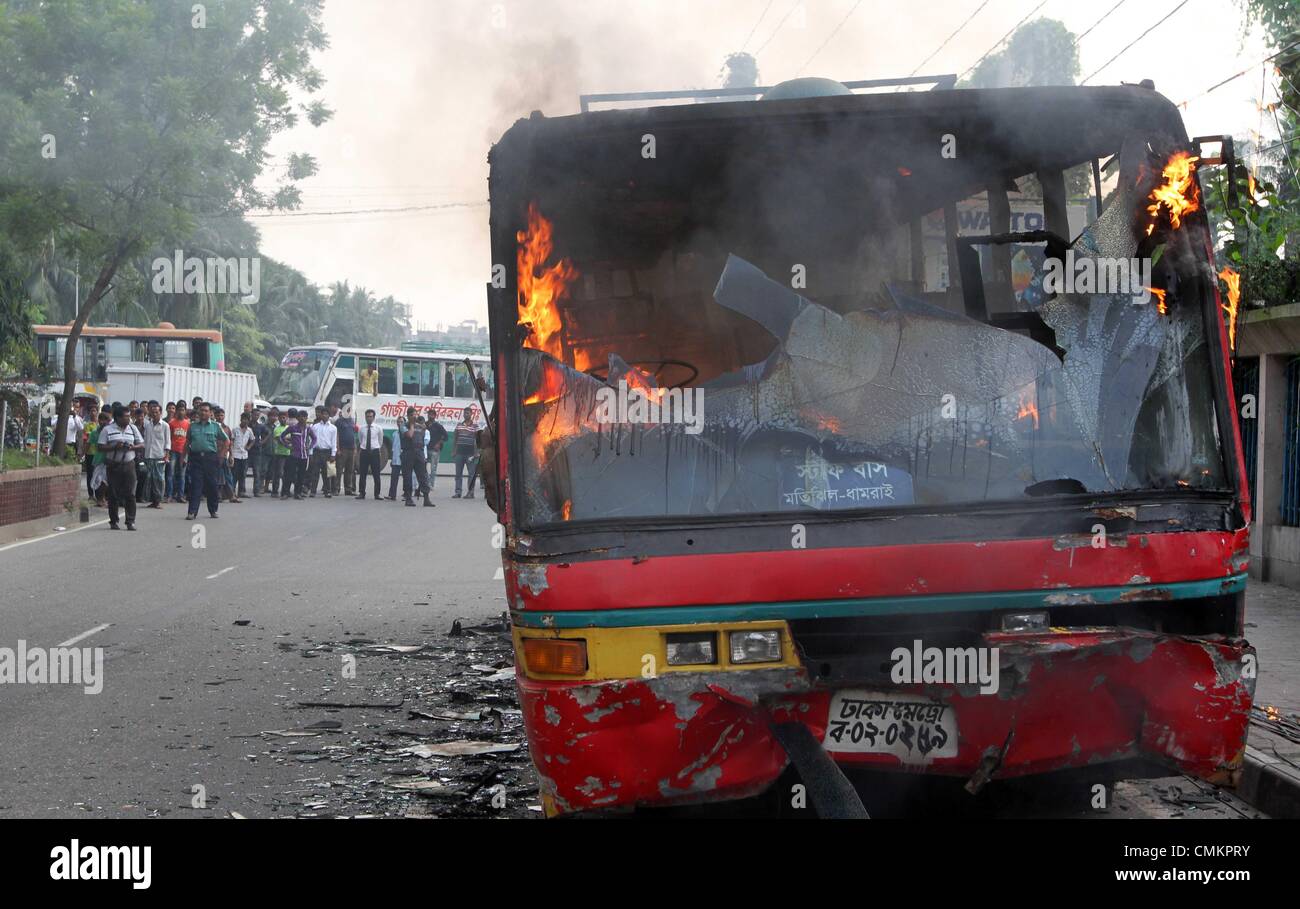 Dhaka. Bangladesh. 3rd Nov, 2013. A bus set on fire by Bangladeshi ...