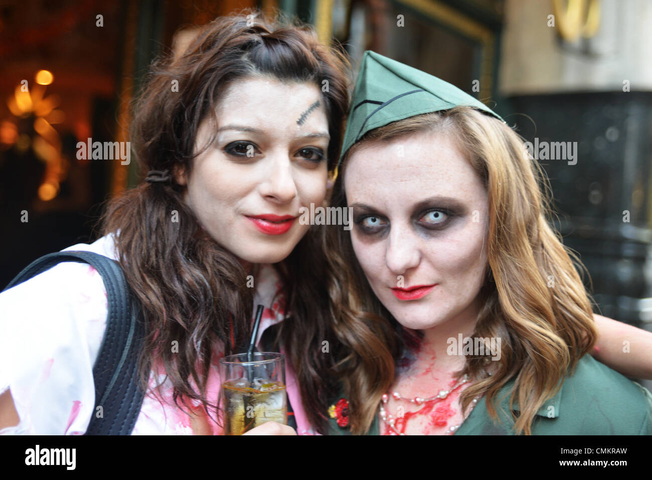 London zombies walking hi-res stock photography and images - Alamy