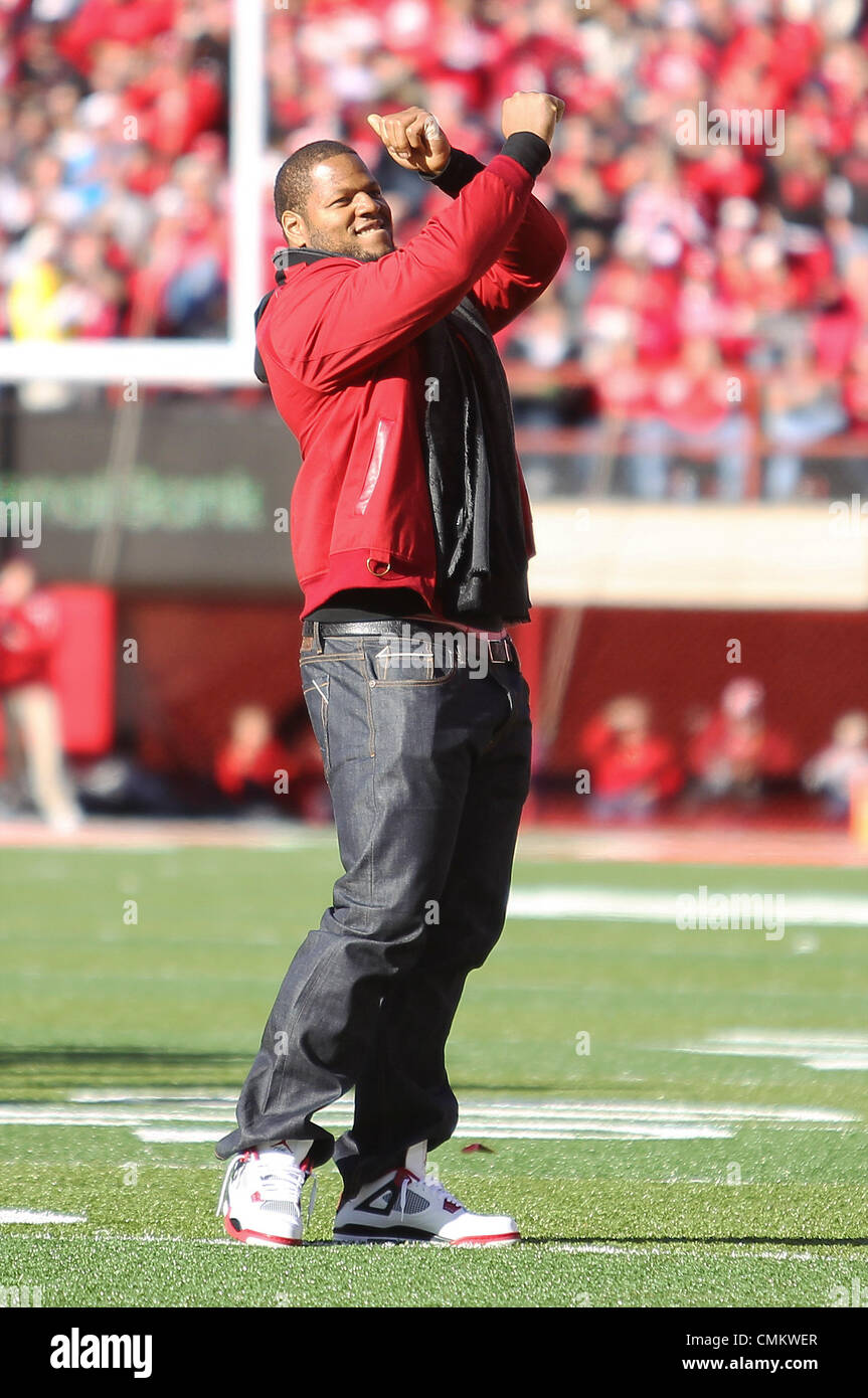 Nebraska football suh hi-res stock photography and images - Alamy