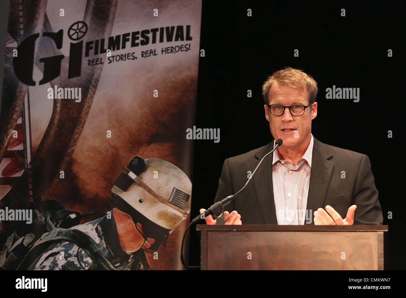Burbank, CA, USA. 2nd Nov, 2013. Actor Mark Valley speaks at the 2013 ...