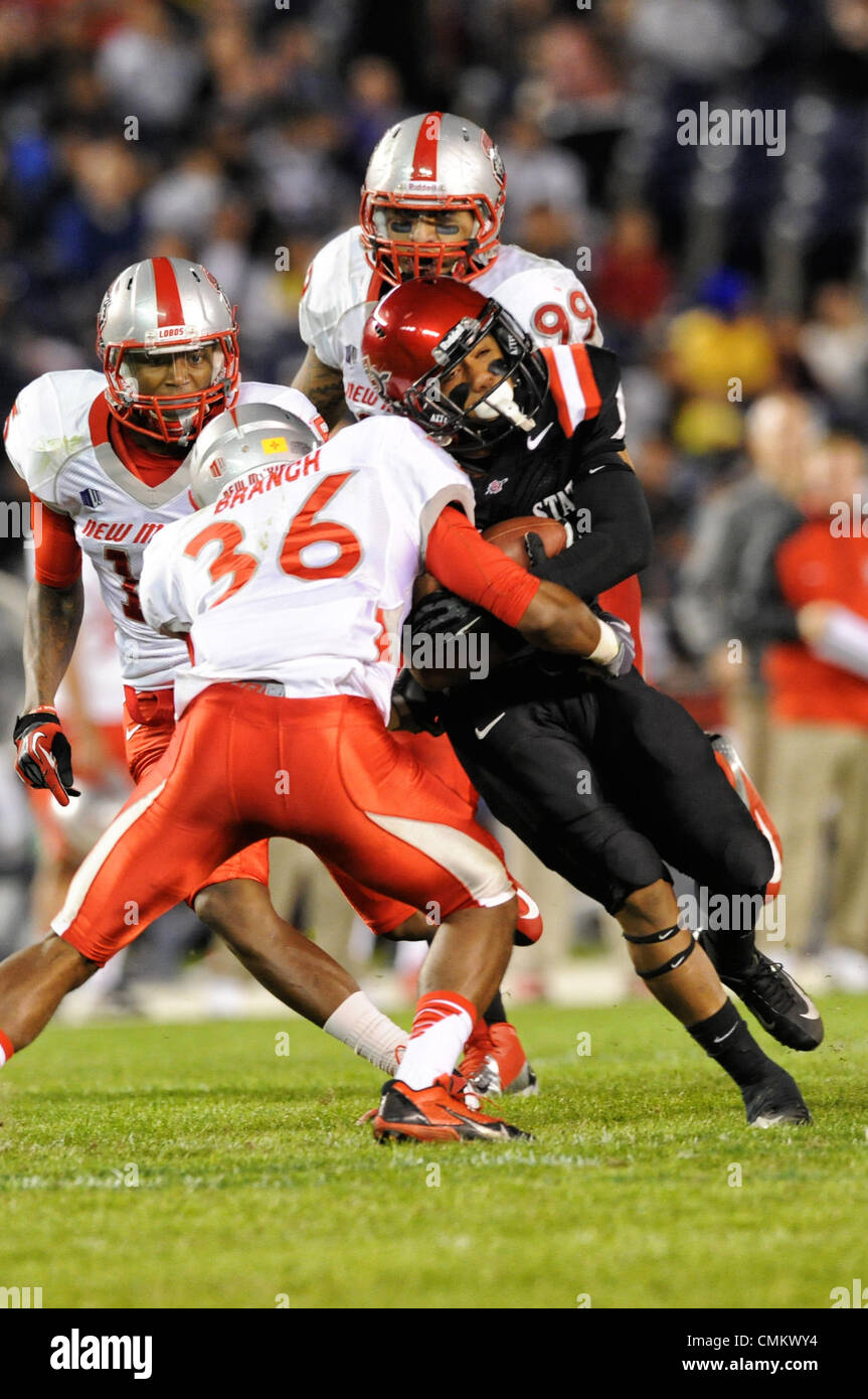 San Diego, CA, USA. 2nd Nov, 2013. San Diego State Aztecs running back ...