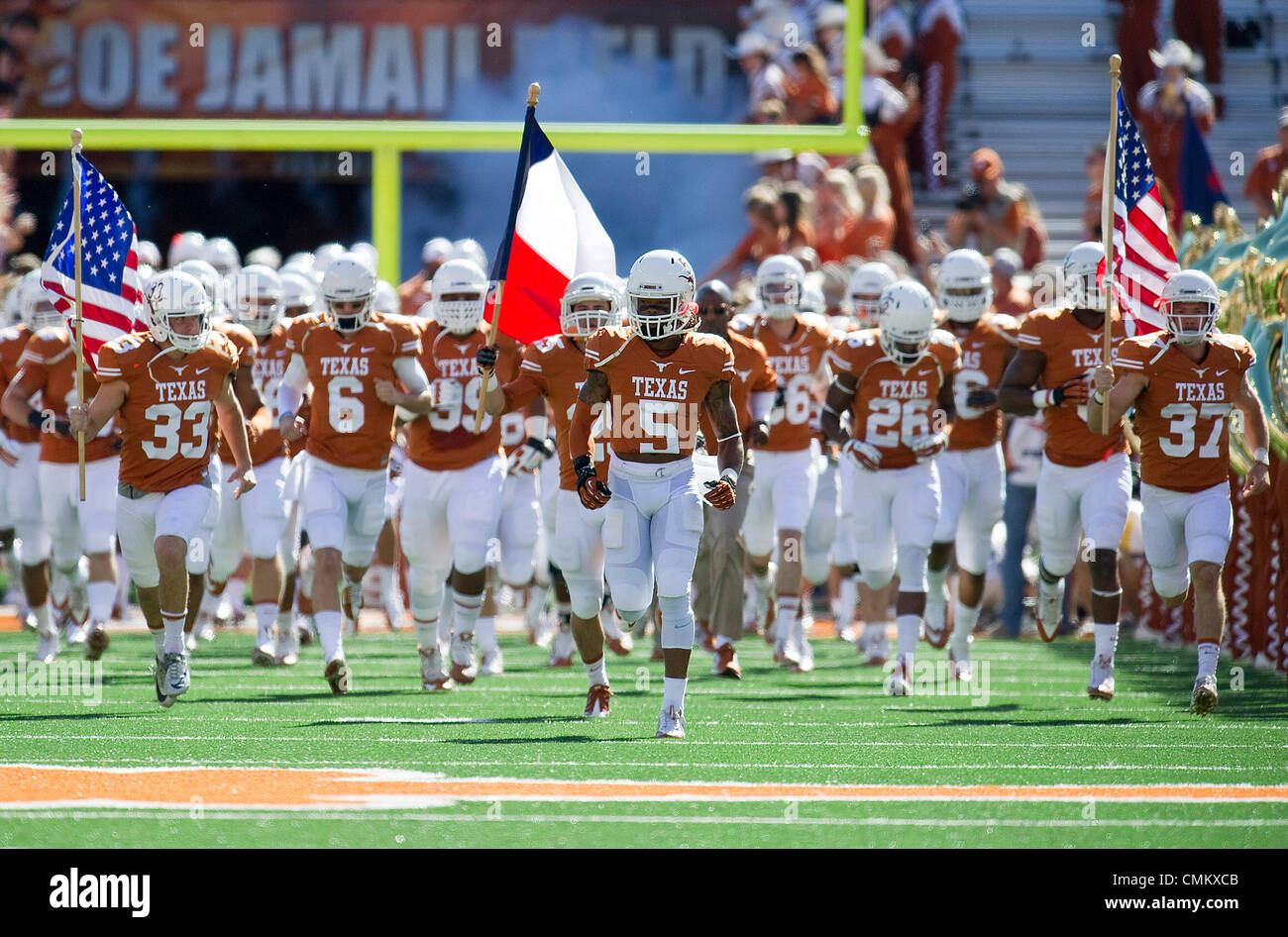 Austin texas football stadium hi-res stock photography and images - Alamy