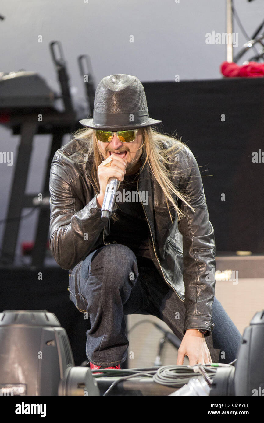 New Orleans, Louisiana, USA. 3rd Nov, 2013. Singer KID ROCK (aka ROBERT ...