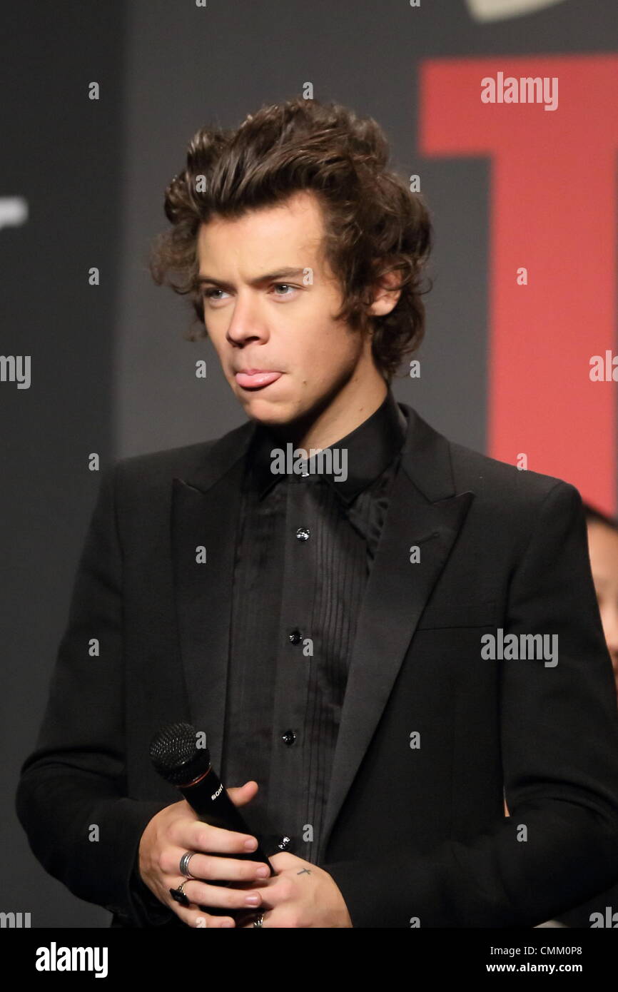 Chiba, Japan. 3rd Nov, 2013. Harry Styles of One Direction attends a ...
