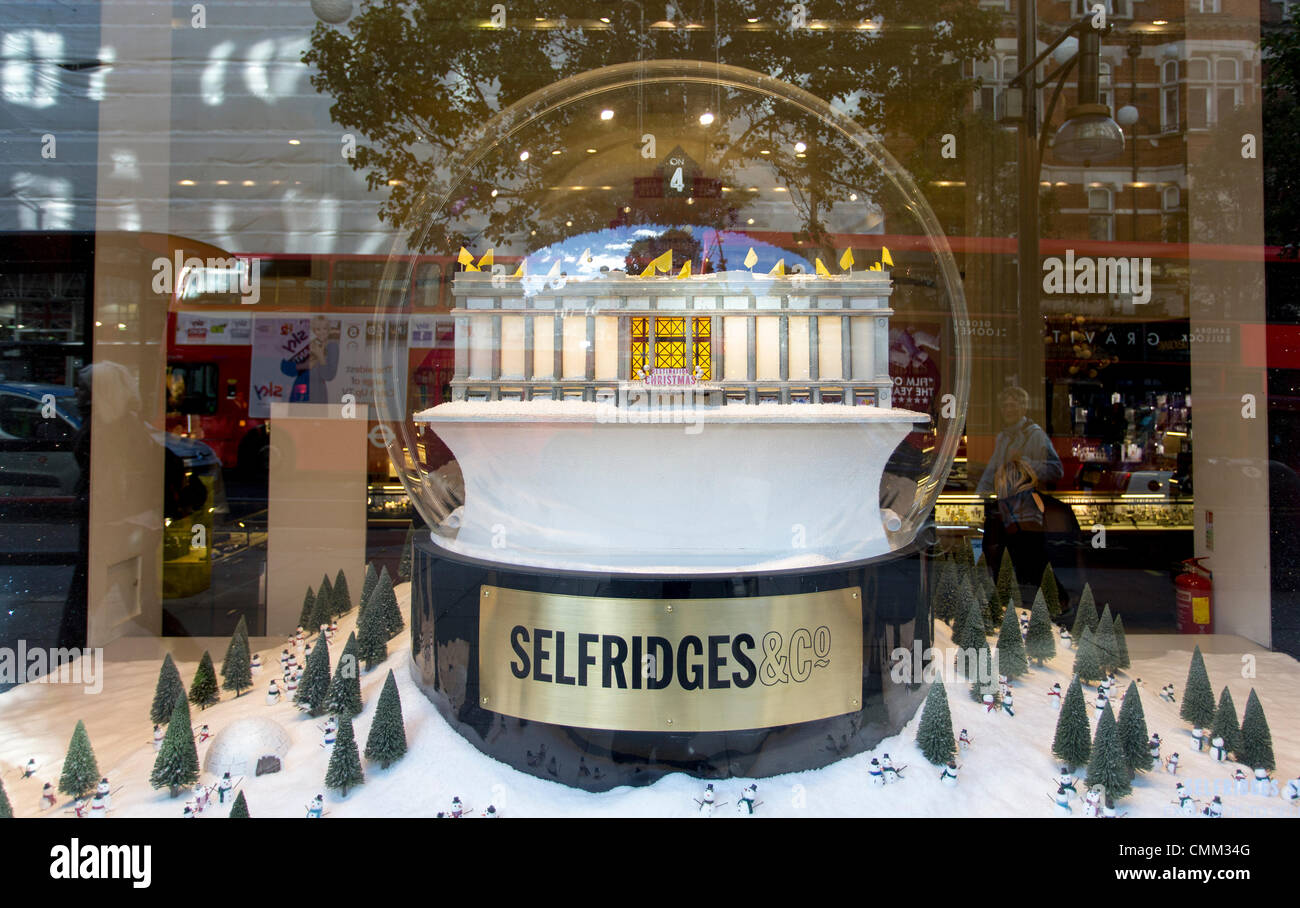 London, UK. 4th Nov, 2013. Selfridges department store on Oxford street ...