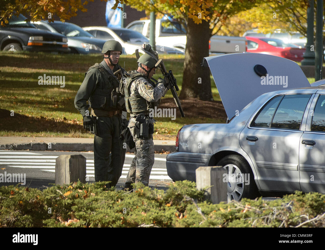 New Britain, Connecticut, USA. 4th Nov, 2013. Connecticut state police ...