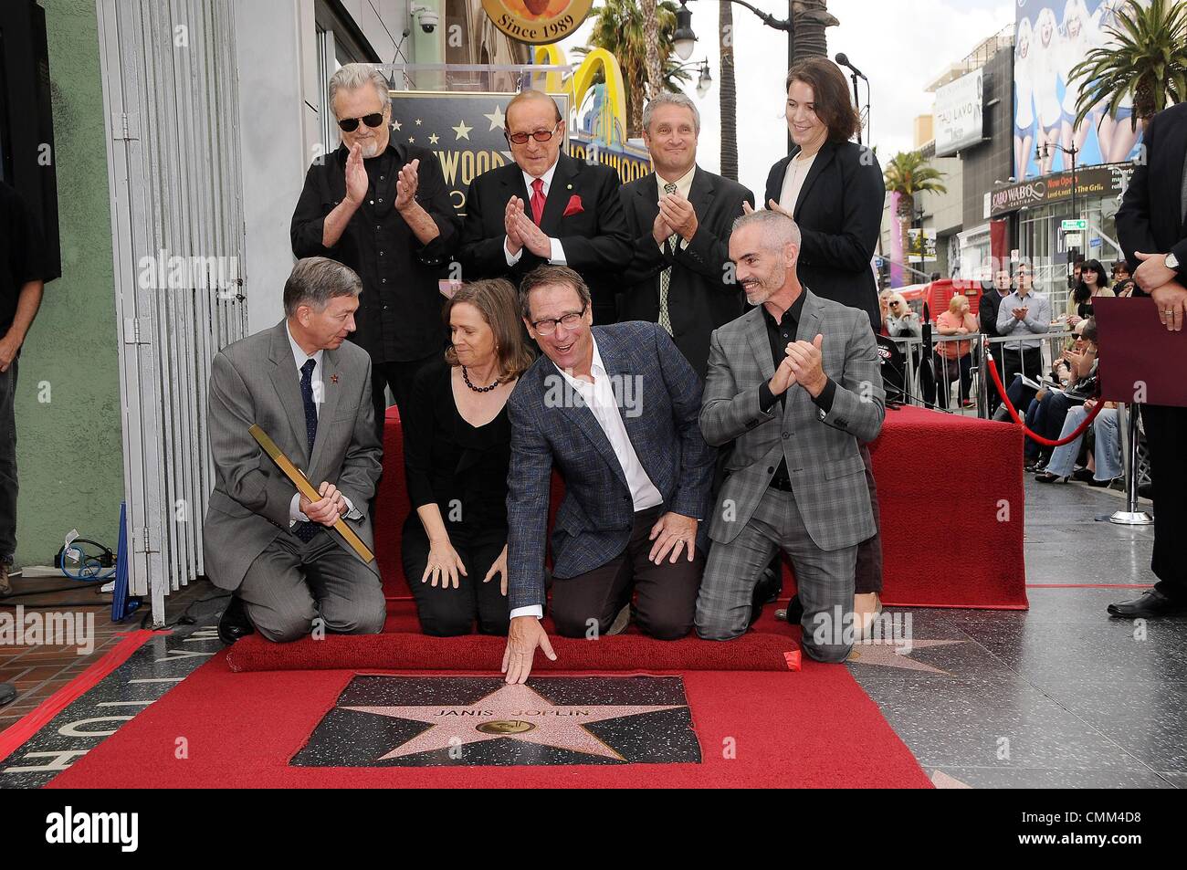 Los Angeles, CA, USA. 4th Nov, 2013. Leron Gubler, Kris Kristofferson ...