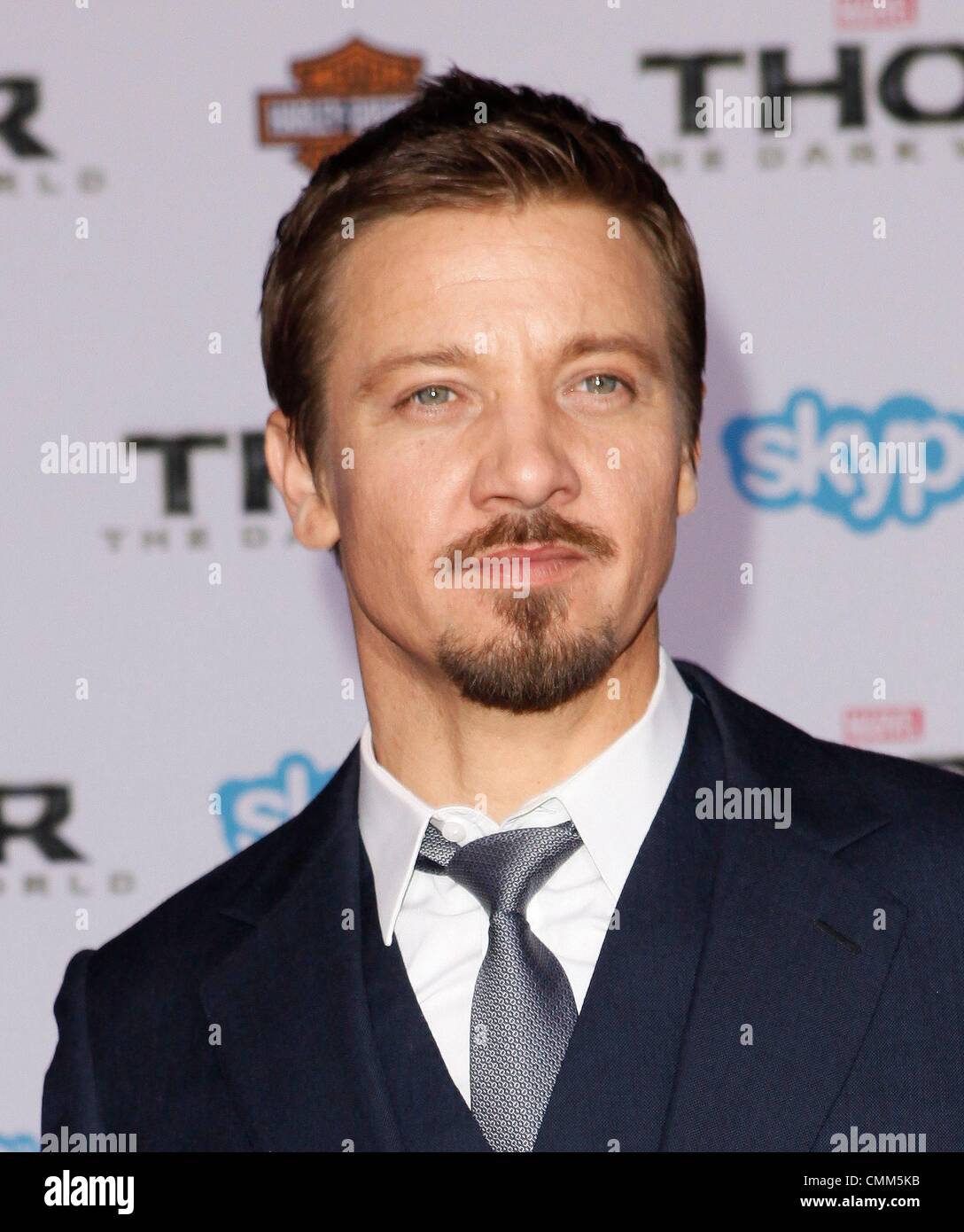 Los Angeles, CA, USA. 4th Nov, 2013. Jeremy Renner at arrivals for THOR ...