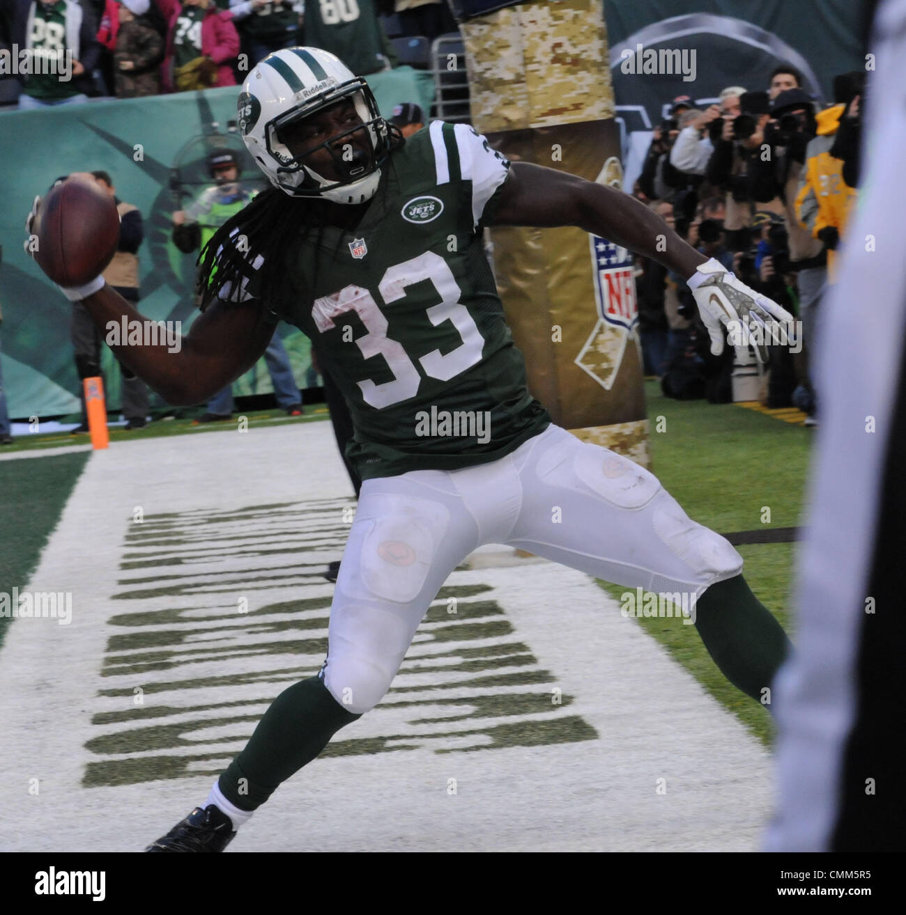 New York, New York, USA. 3rd Nov, 2013. RB CHRIS IVORY scores touchdown ...