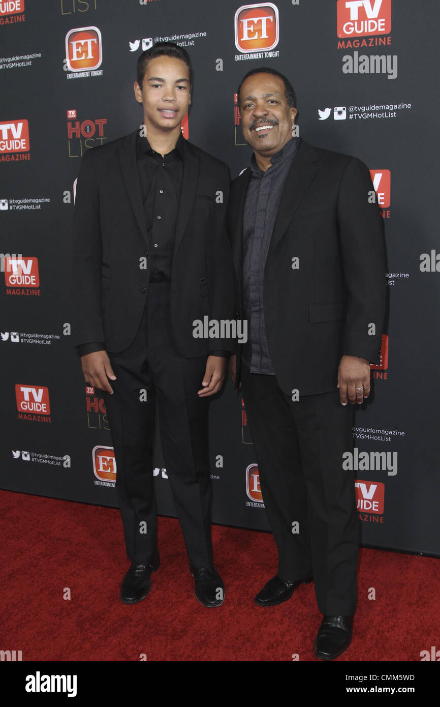 Los Angeles, California, USA. 4th Nov, 2013. Robert Gossett, Luke ...