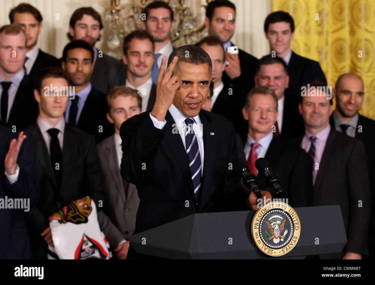 President obama with stanley cup trophy hi-res stock photography and ...
