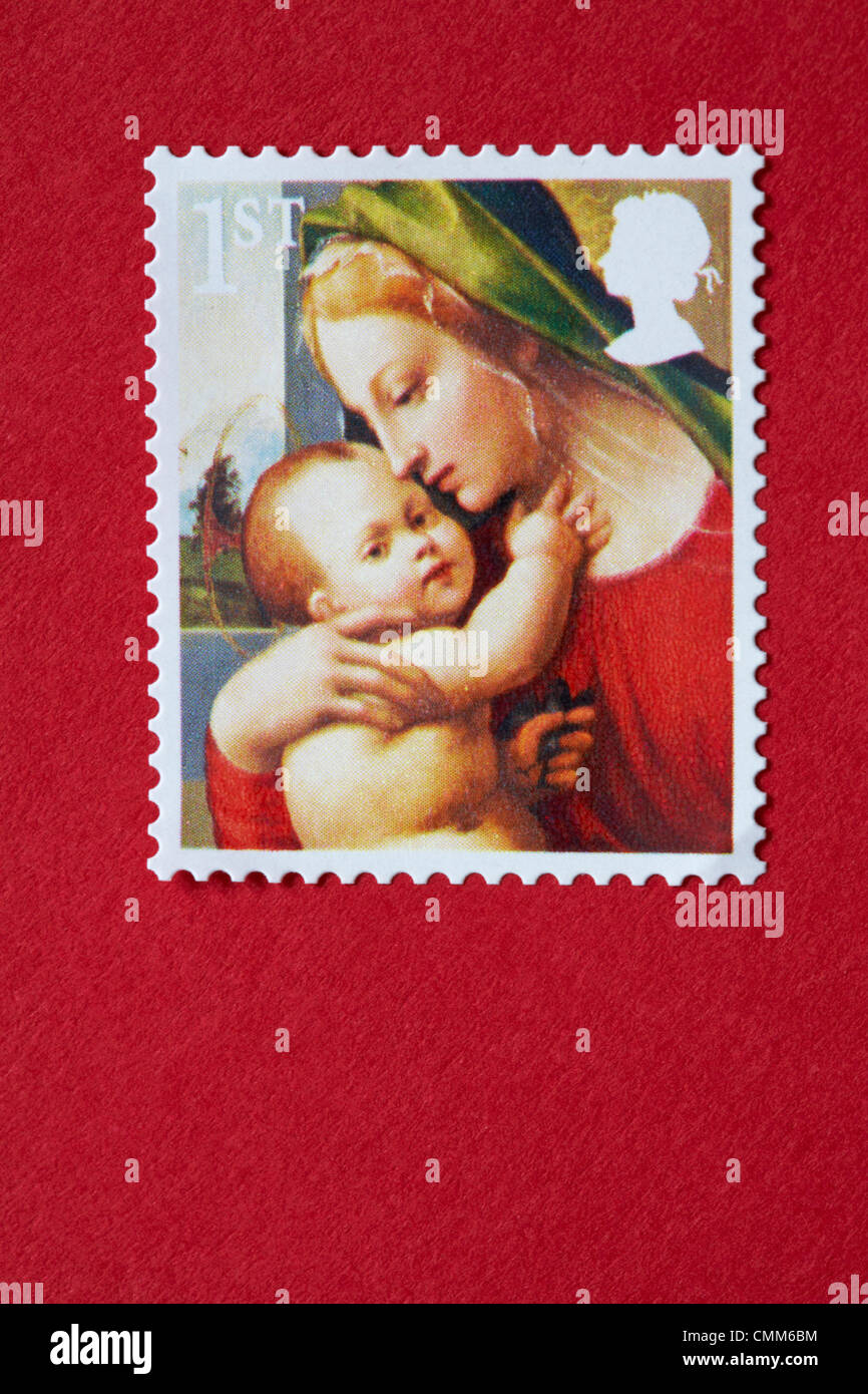 Great britain christmas postage stamp hi-res stock photography and ...
