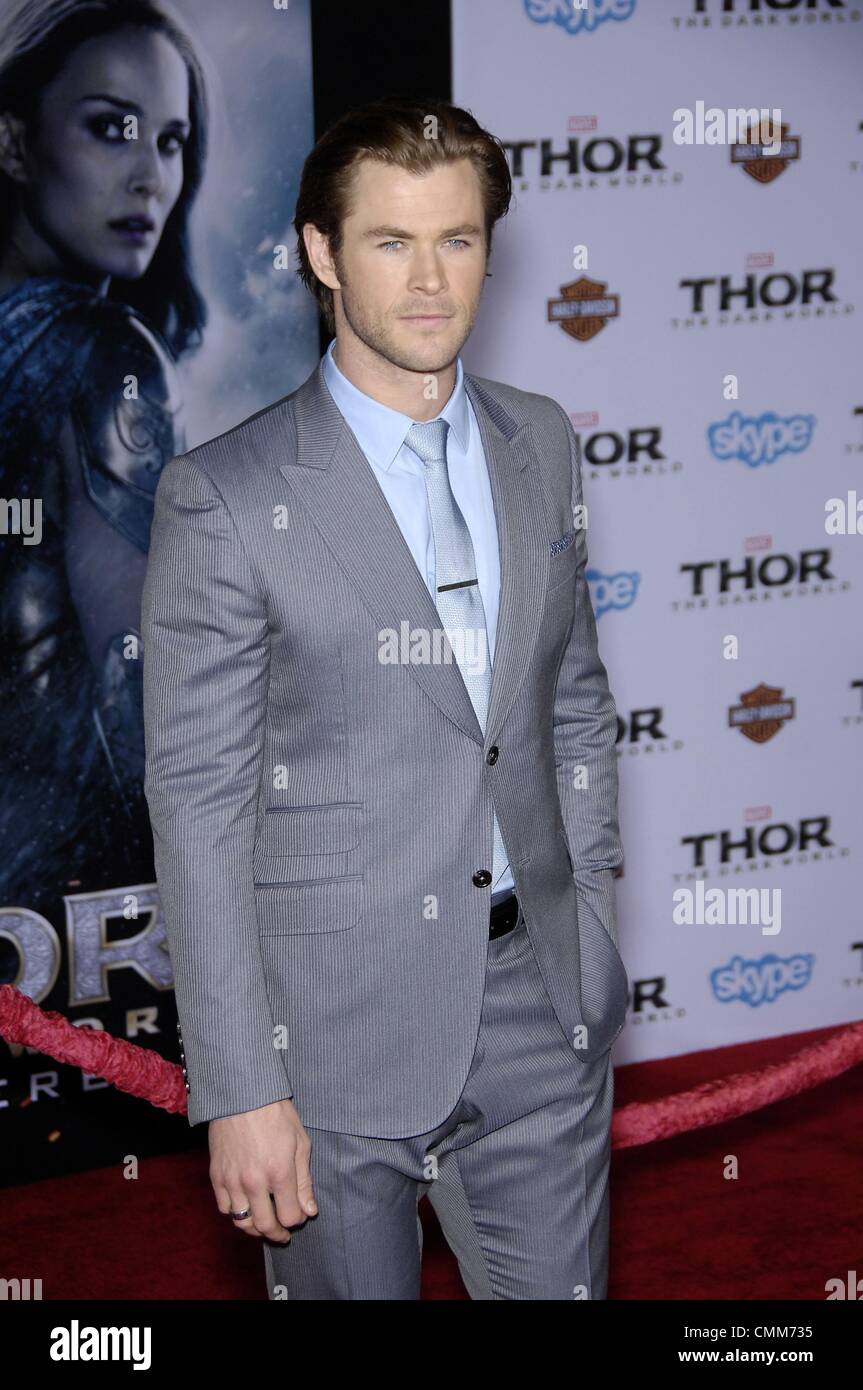 Los Angeles, CA, USA. 4th Nov, 2013. Chris Hemsworth at arrivals for ...