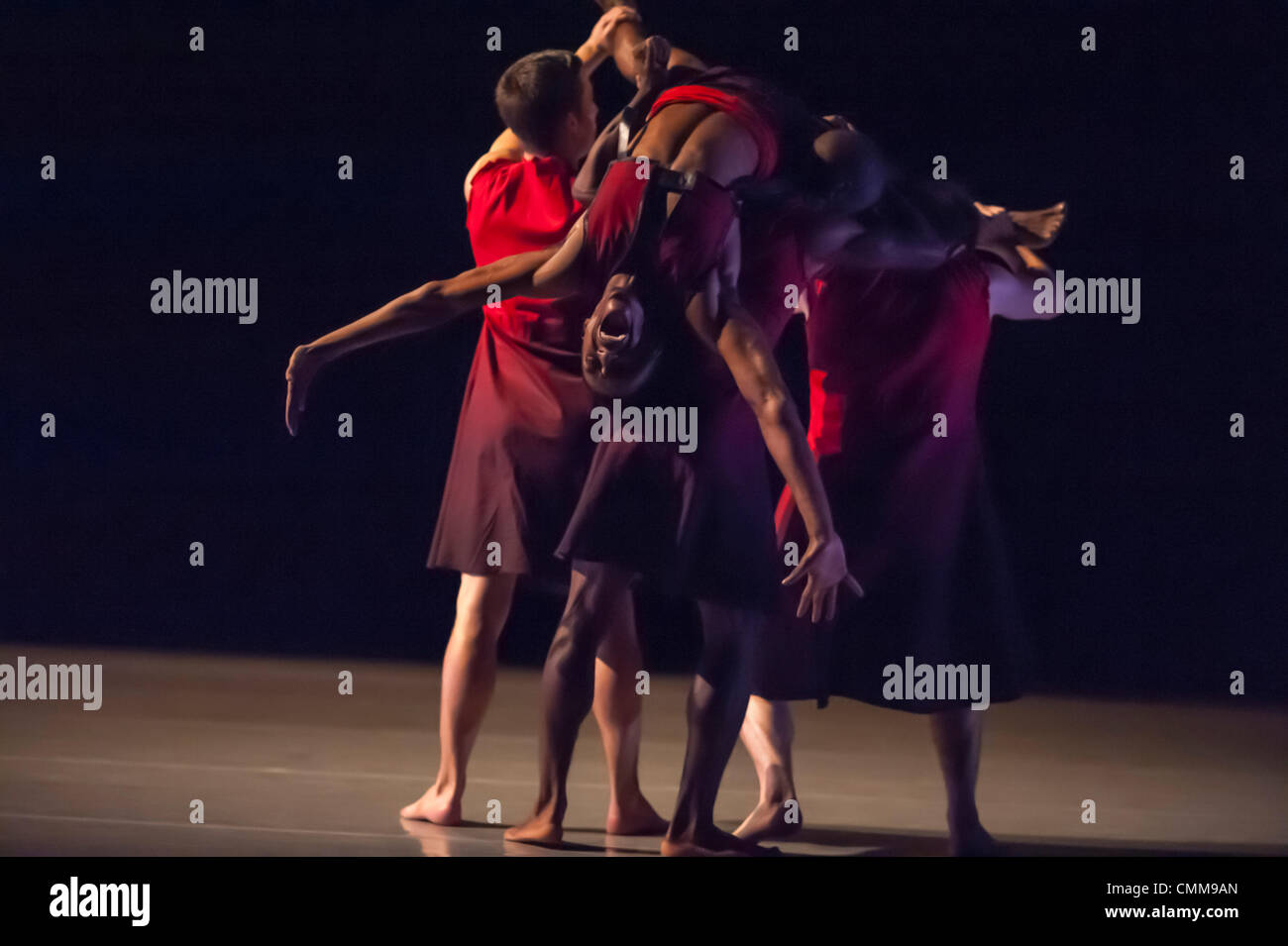 The Death of Hippolytus, Richard Alston's choreography of Benjamin ...