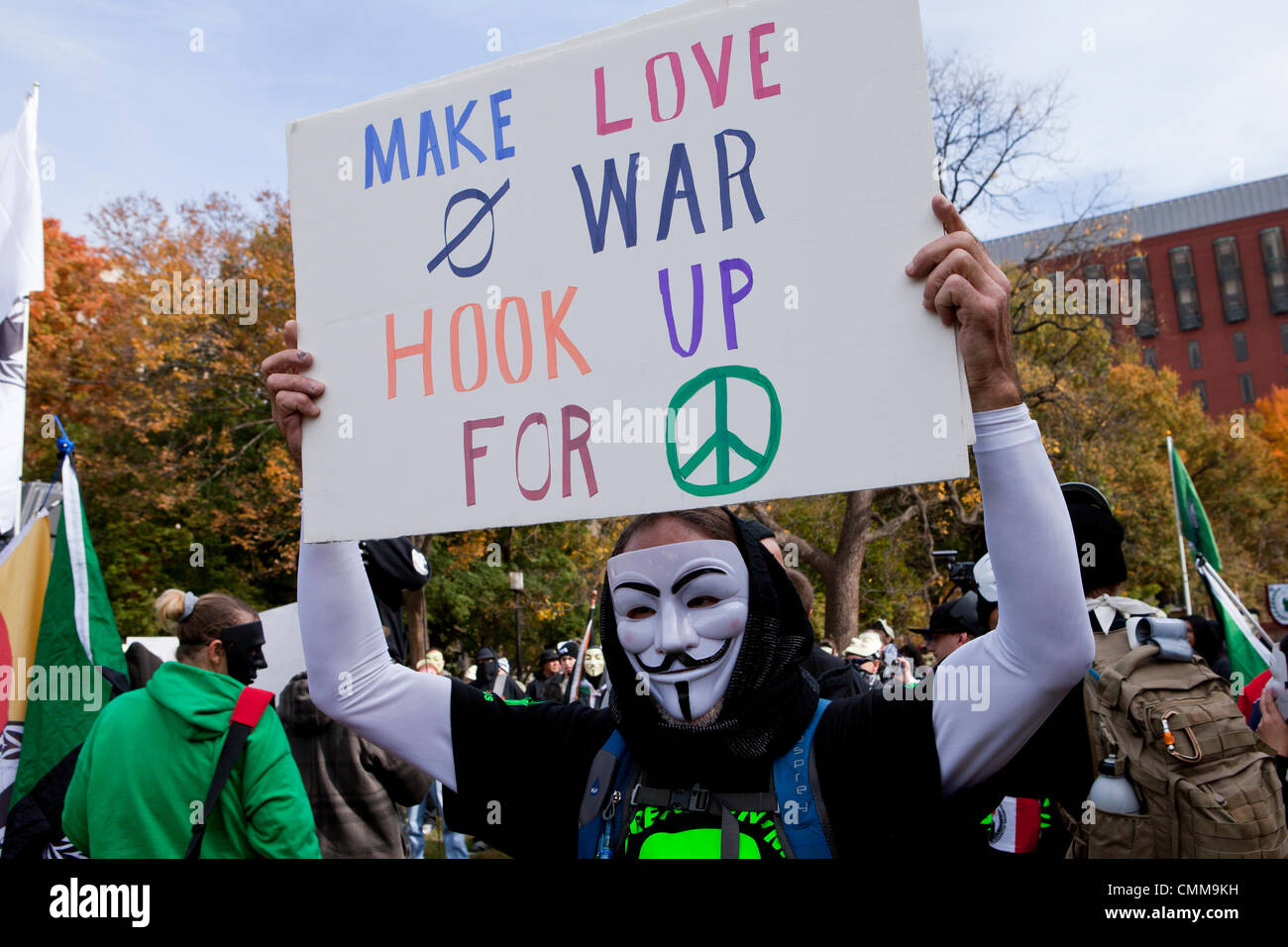 Washington DC, USA. 05th Nov, 2013. Thousands of Anonymous members and ...