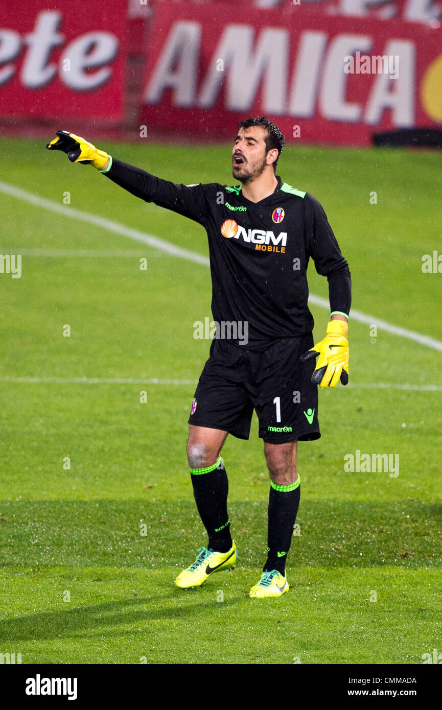 Bologna, Italy. 4th Nov, 2013. Gianluca Curci (Bologna) Football ...