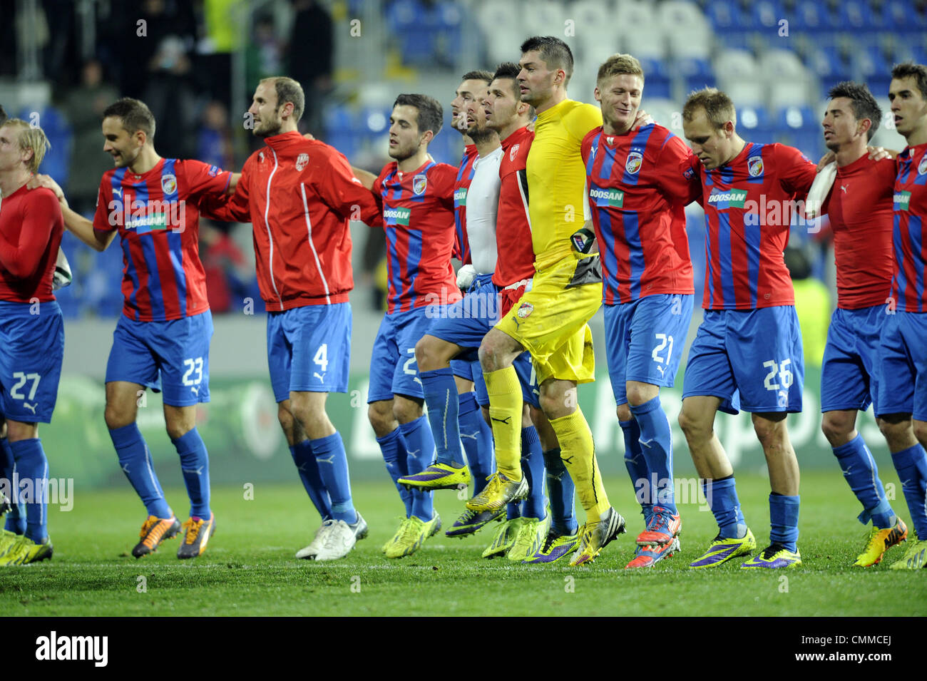 Pilsen, Czech Republic. 5th Nov, 2013. FC Viktoria PLzen players greet ...