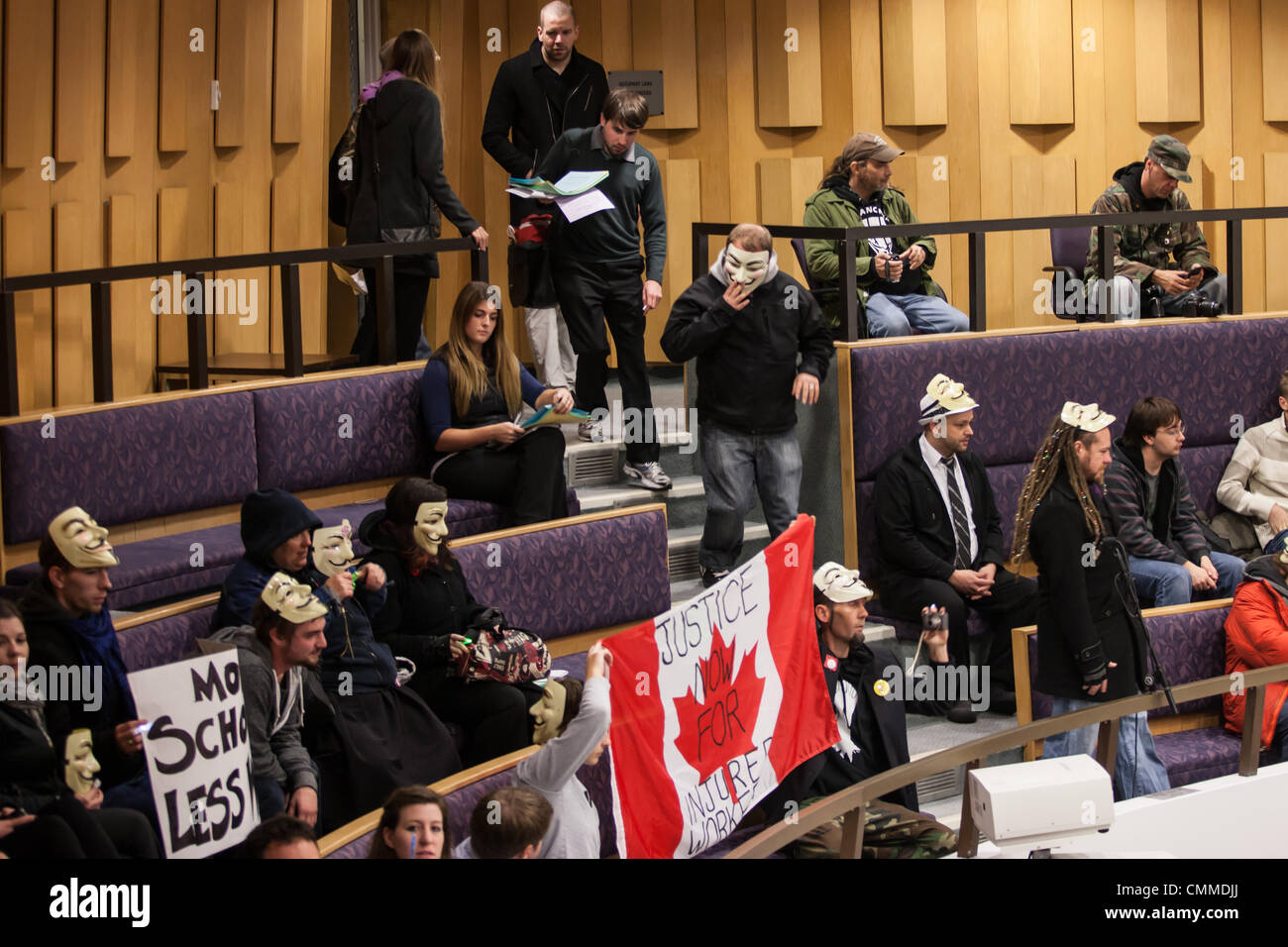 London, Ontario, Canada. 5th November 2013. The Anonymous movement, a ...