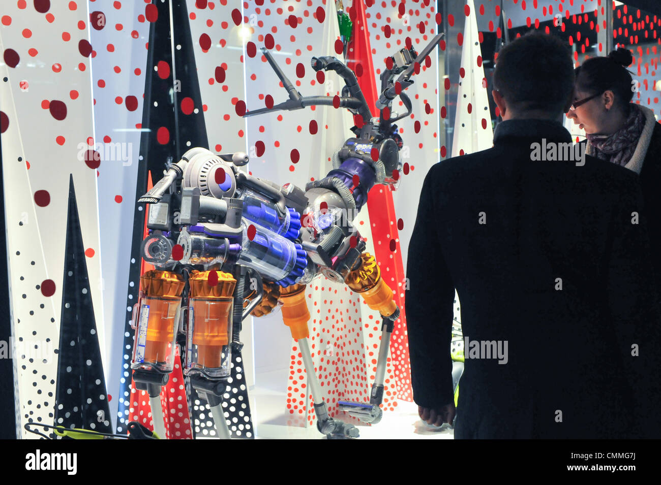 John lewis christmas shop window hi-res stock photography and images ...