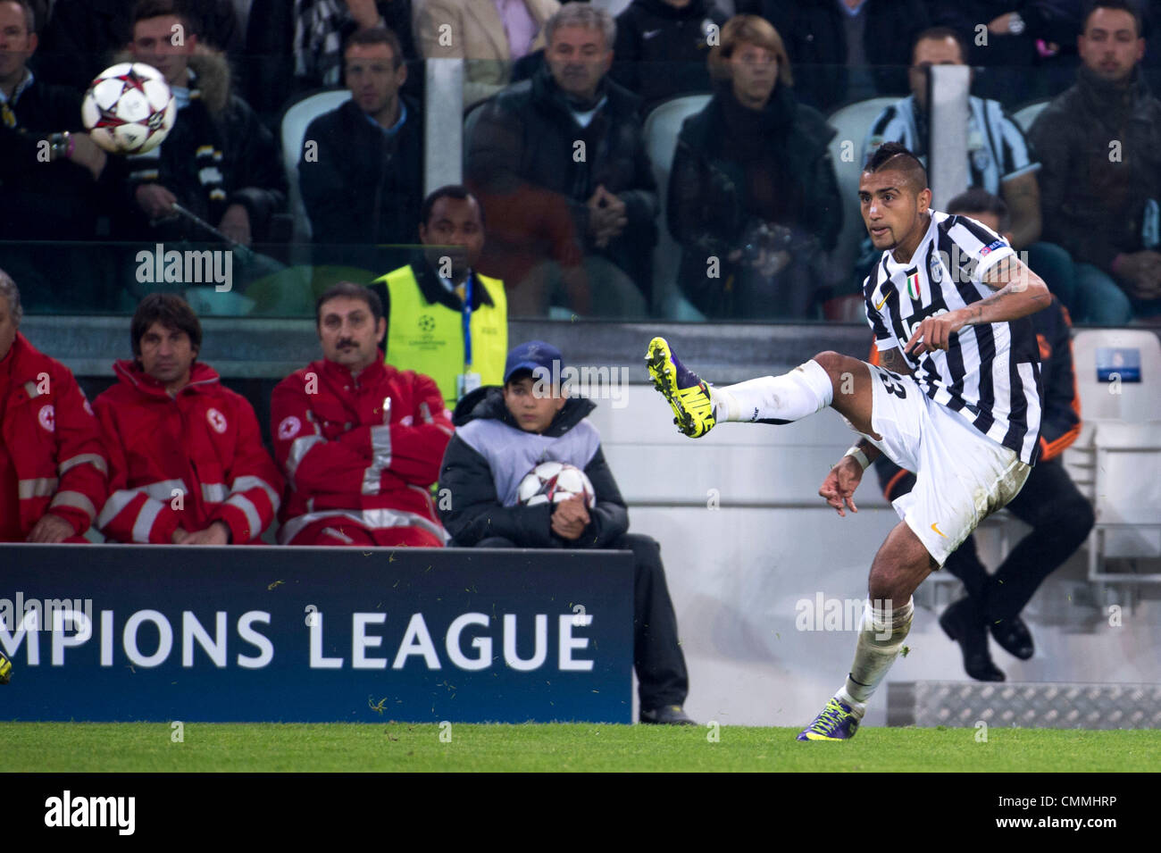 Turin, Italy. 5th November 2013. Arturo Vidal (Juventus) Football ...